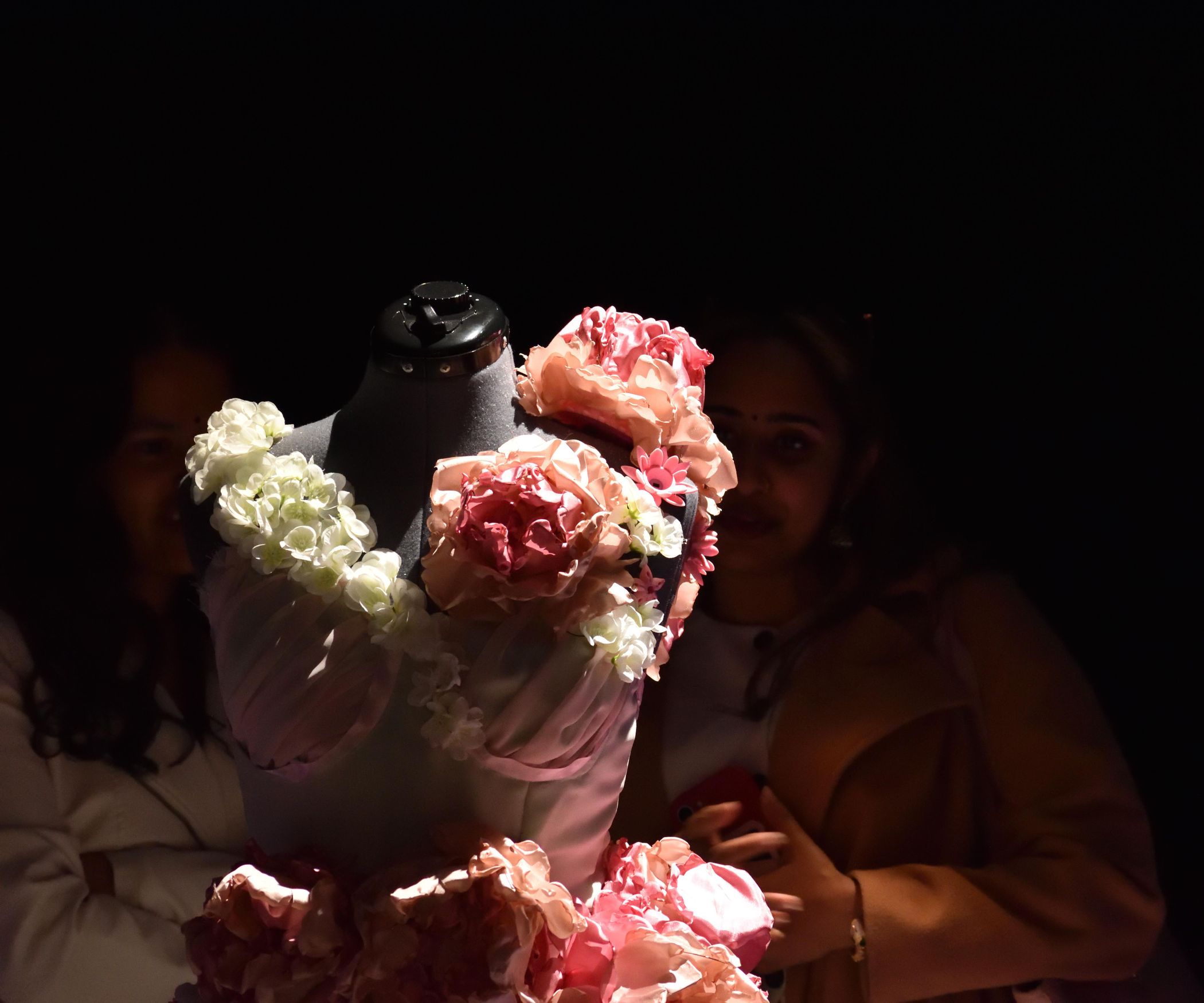 Woven Voices: an Interactive Wearable Technology Installation : 9 Steps ...