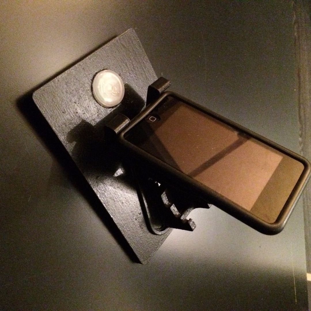 Adjustable Iphone Stand Remix : 4 Steps - Instructables