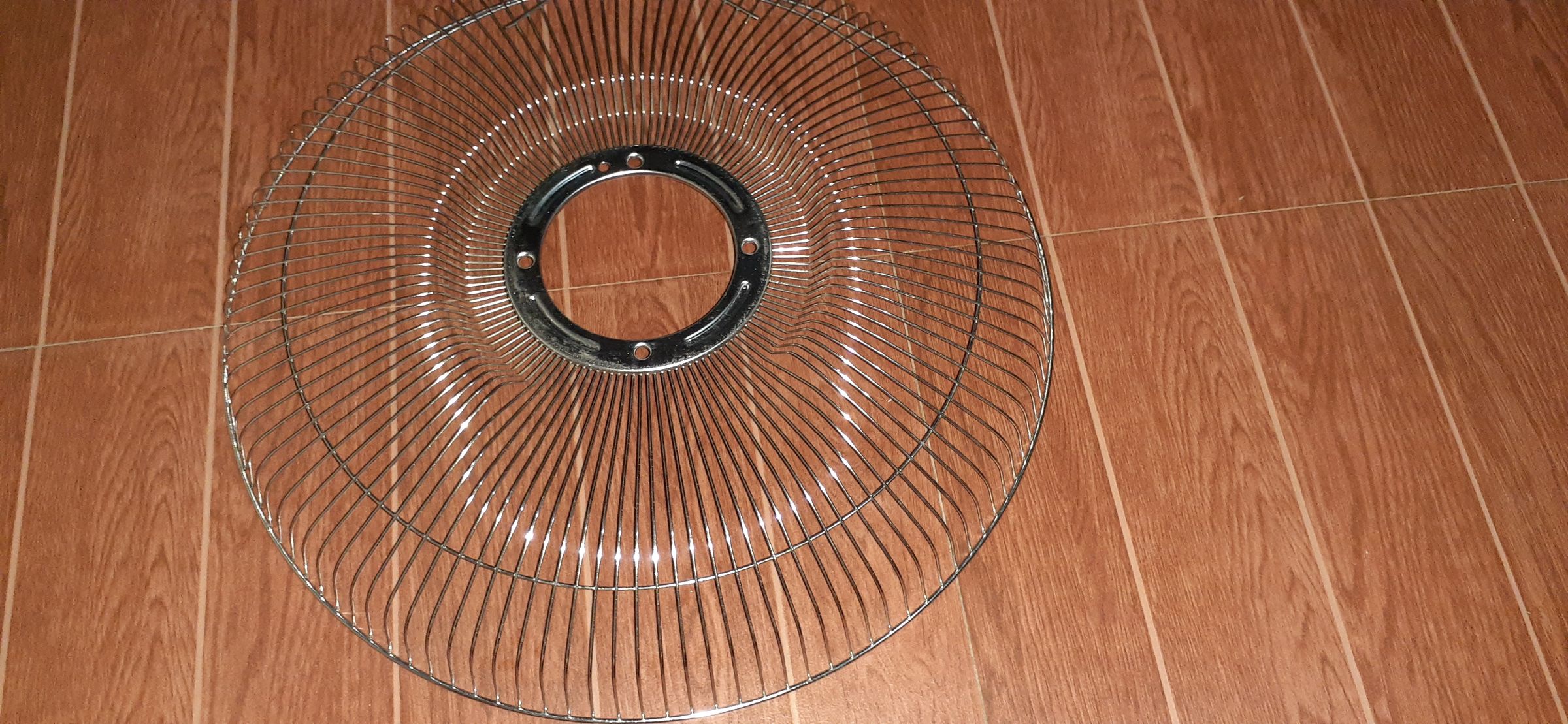 How to Assemble a Pedestal Electric Fan? : 12 Steps - Instructables