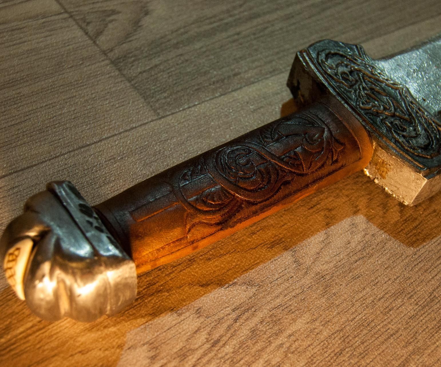 Authentic LARP Sword : 11 Steps (with Pictures) - Instructables