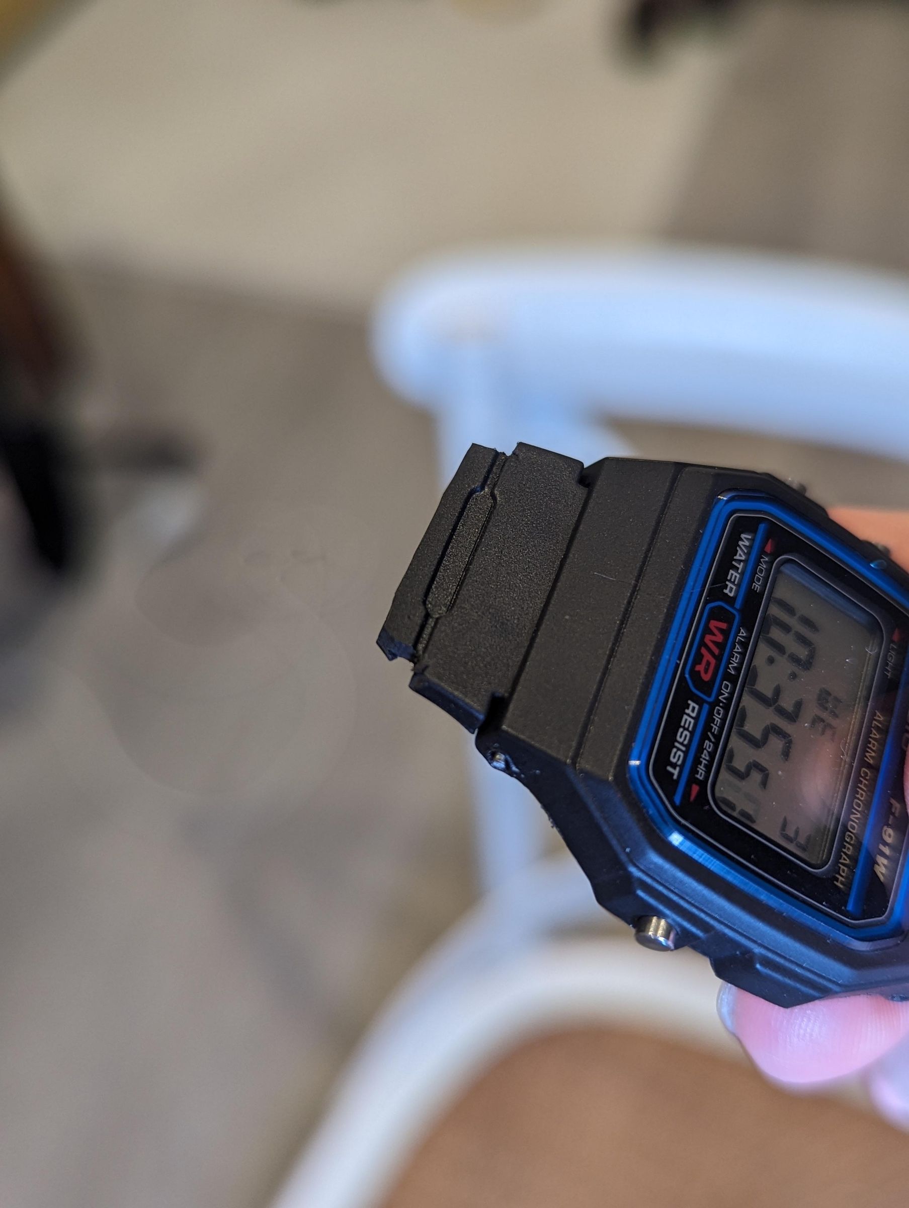 Ellen Ripley's Double-face Watches : 4 Steps - Instructables