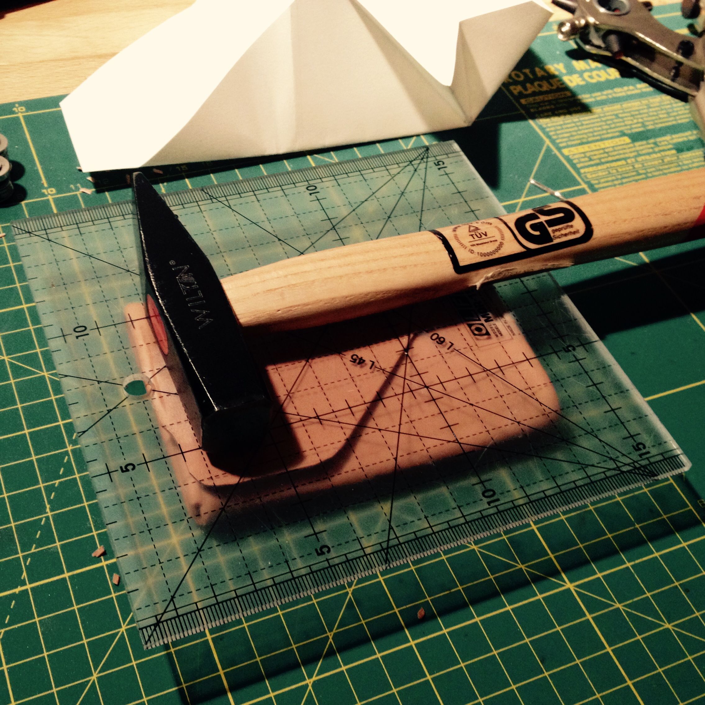 The Quest for the Perfect Wallet : 7 Steps (with Pictures) - Instructables