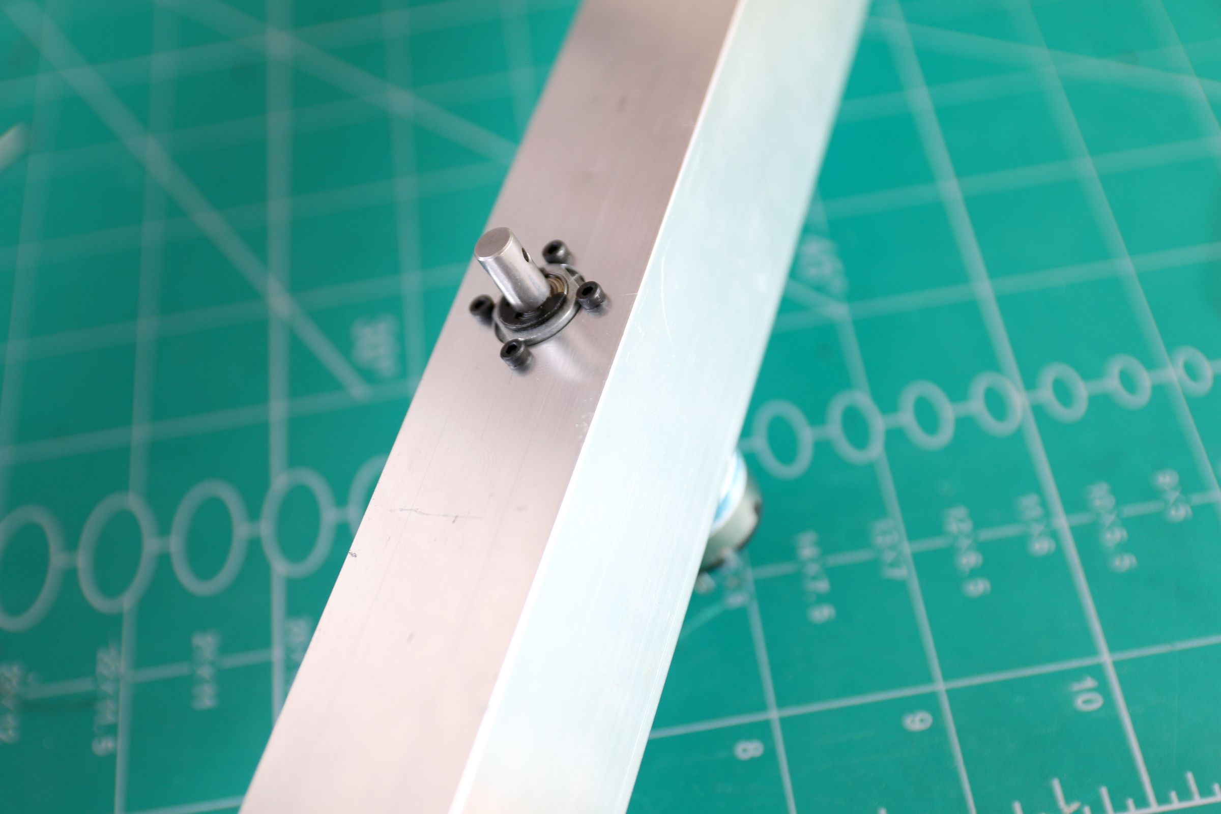 Manual Milling Machine/Surface Planner : 10 Steps (with Pictures ...