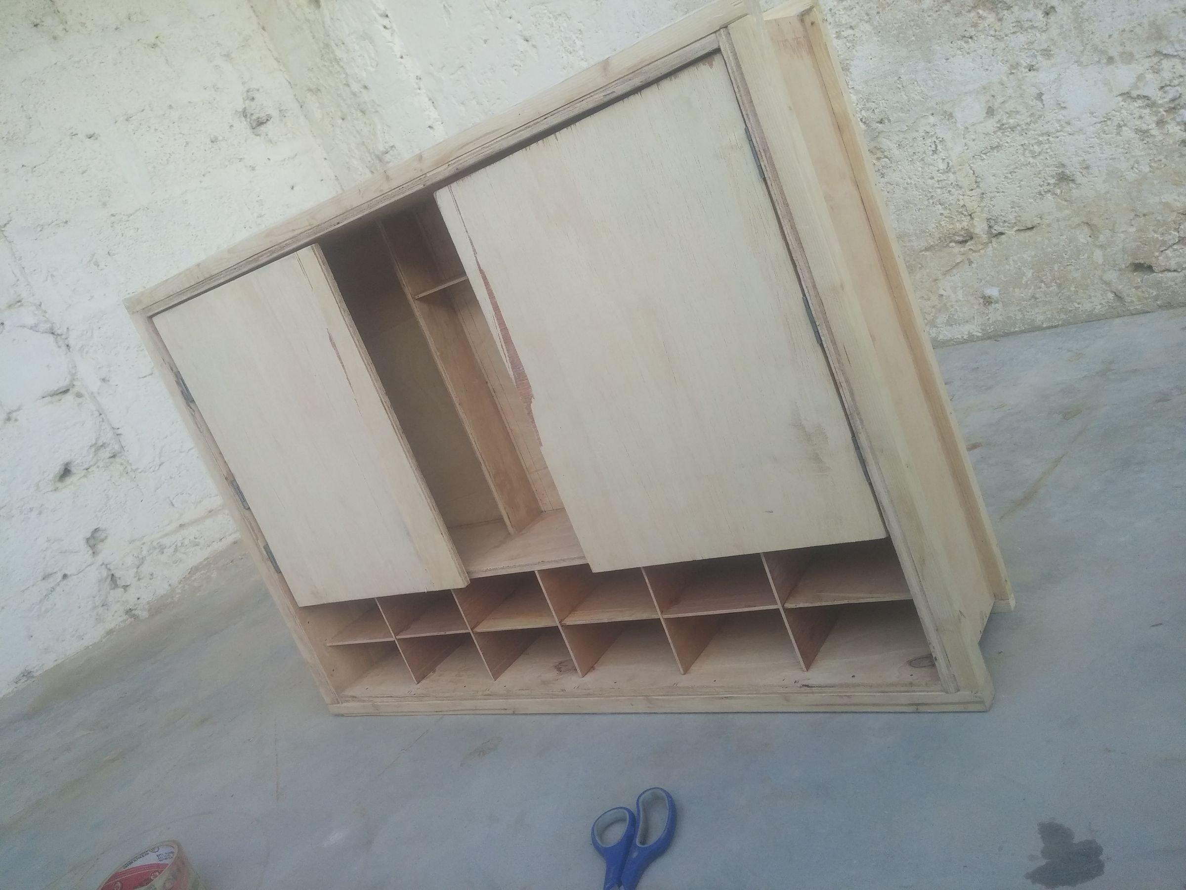 DIY PORTABLE WORK STATION : 13 Steps (with Pictures) - Instructables