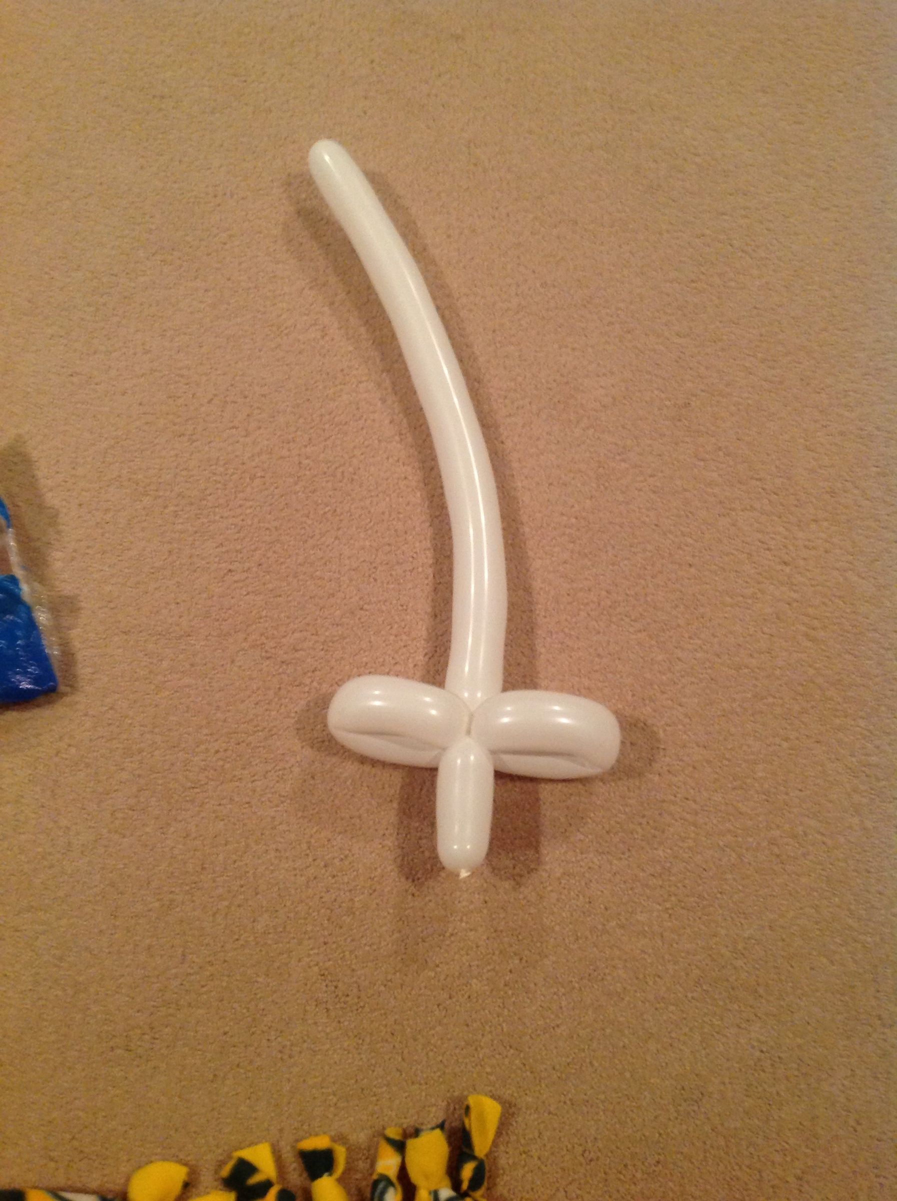 Balloon Sword : 4 Steps - Instructables