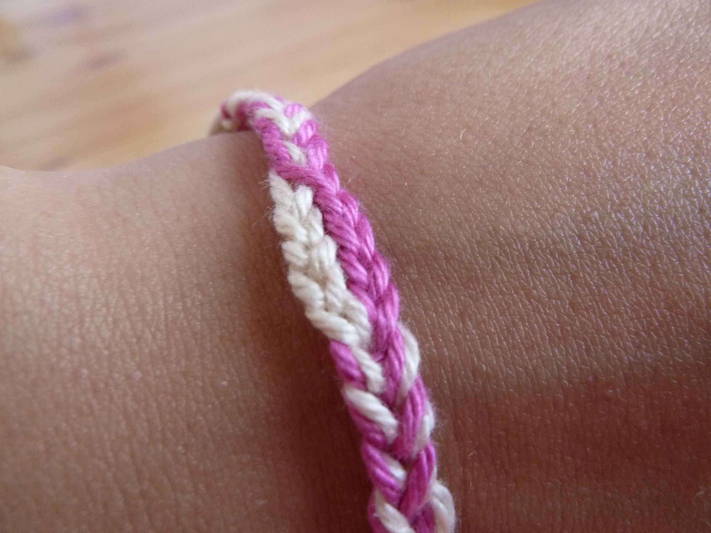 Crochet Bracelets : 17 Steps (with Pictures) - Instructables
