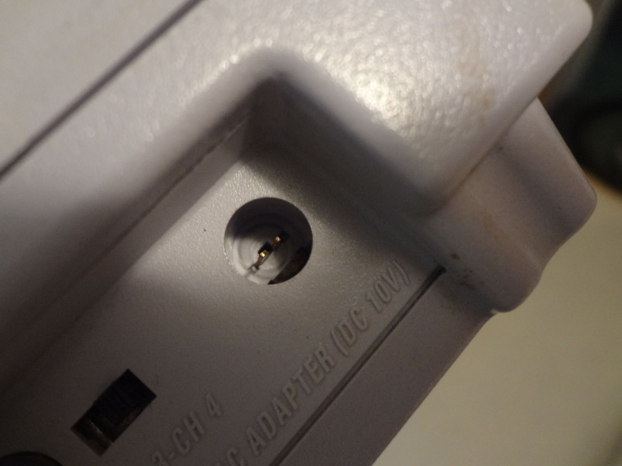 Super Nintendo Power Plug Input Replaced With Common Style. : 5 Steps ...