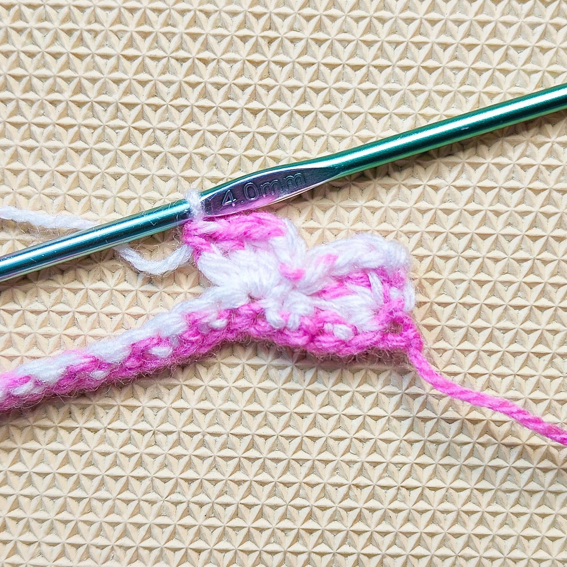Easiest One Row Repeat Crochet Scarf Pattern : 6 Steps (with Pictures ...