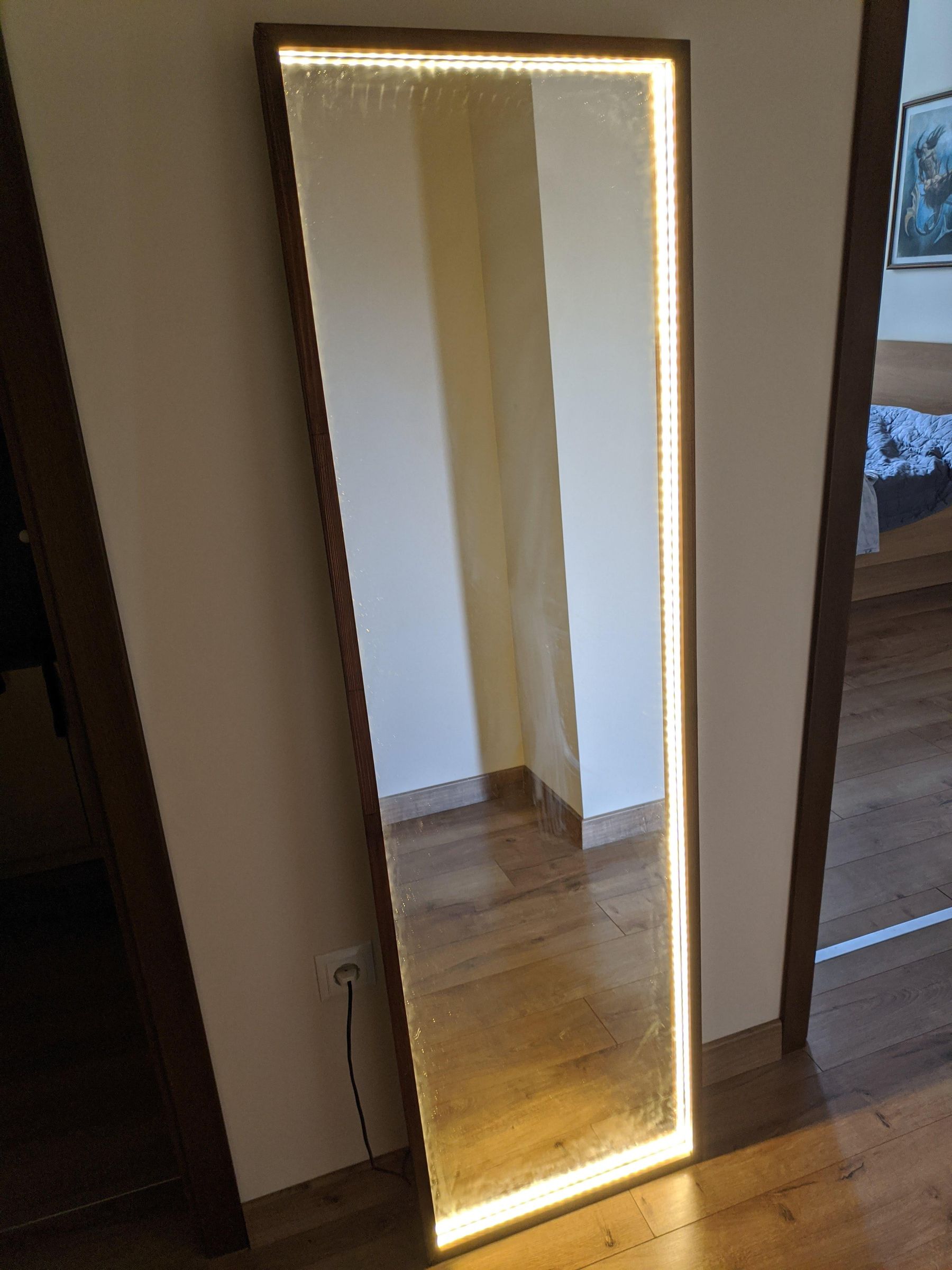 Backlit Mirror and Proximity Sensor or Pir Sensor by Arduino : 5 Steps ...