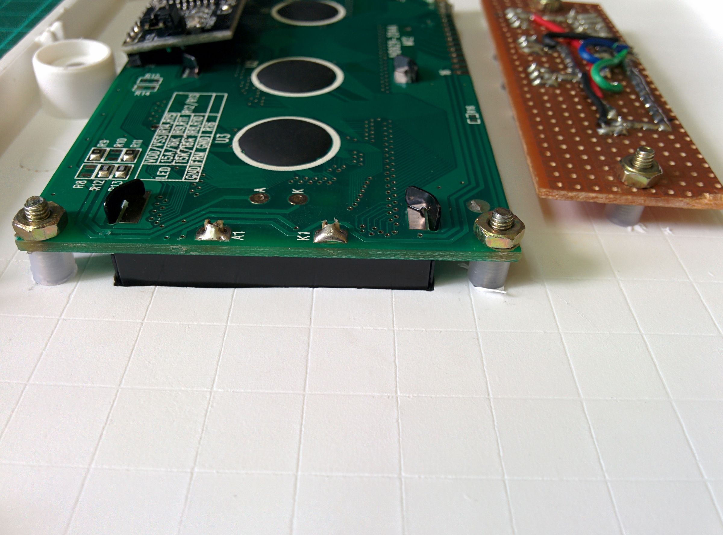 ARDUINO SOLAR CHARGE CONTROLLER ( Version 2.0) : 26 Steps (with ...