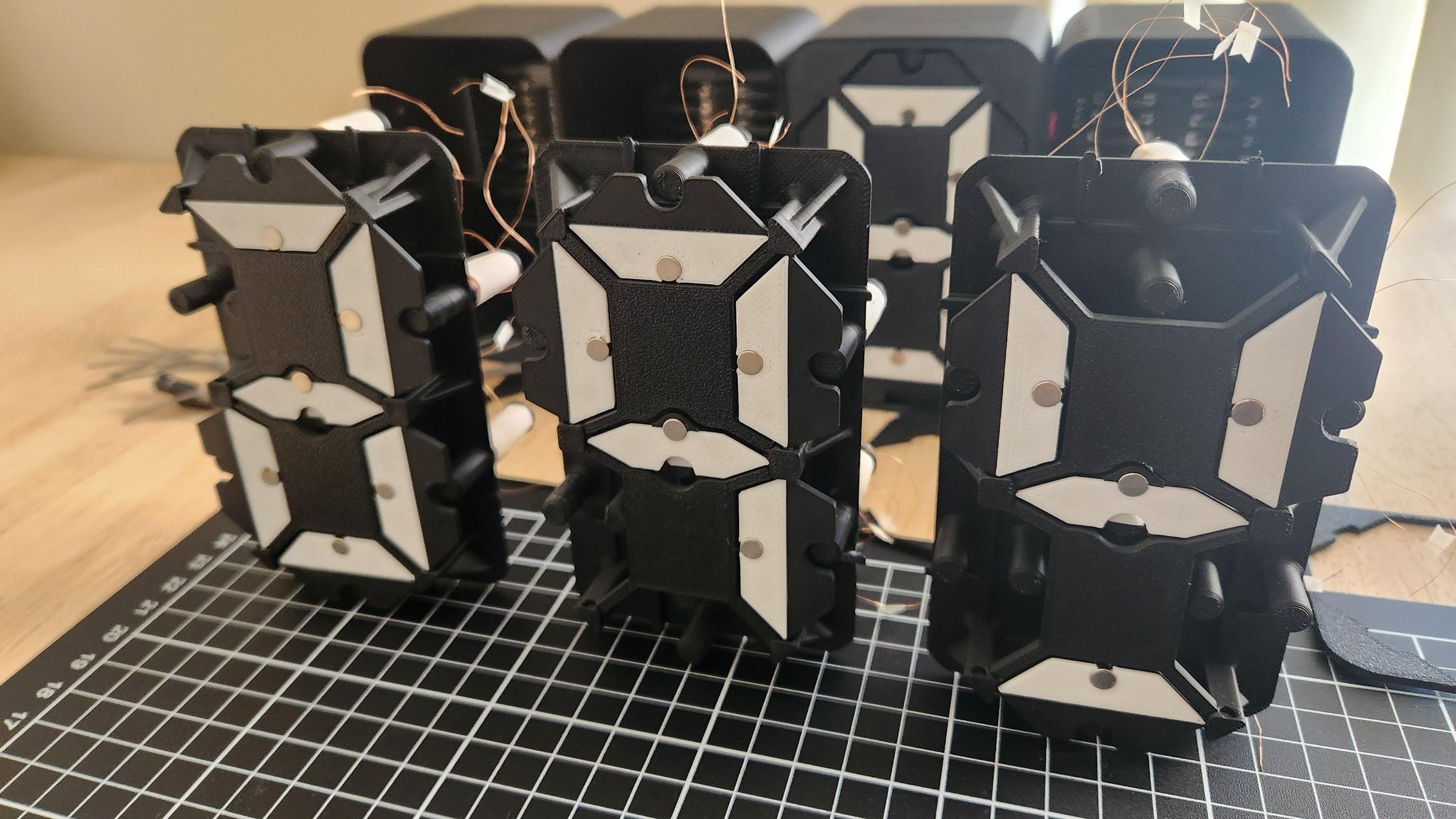 3D Printed Electromechanical 7-Segment Display : 34 Steps (with ...