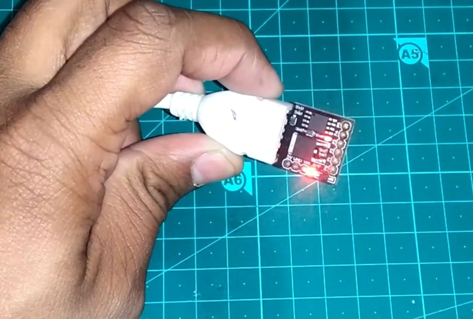 Getting Started With Digispark Attiny85 Using Arduino IDE : 4 Steps ...