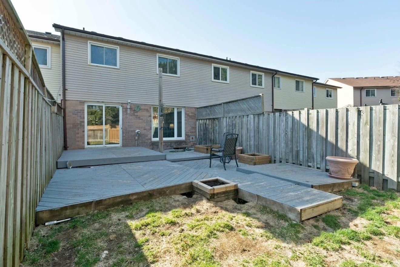 10' X 12' Backyard Deck : 8 Steps (with Pictures) - Instructables