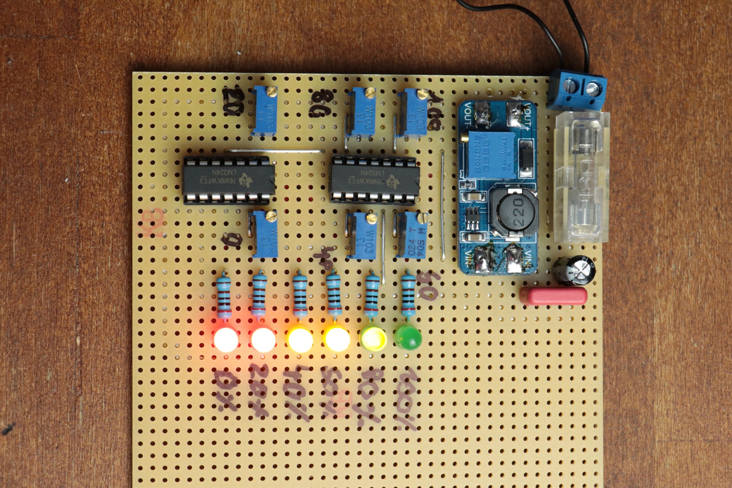 Make Your Own LED Battery Level Indicator : 4 Steps - Instructables