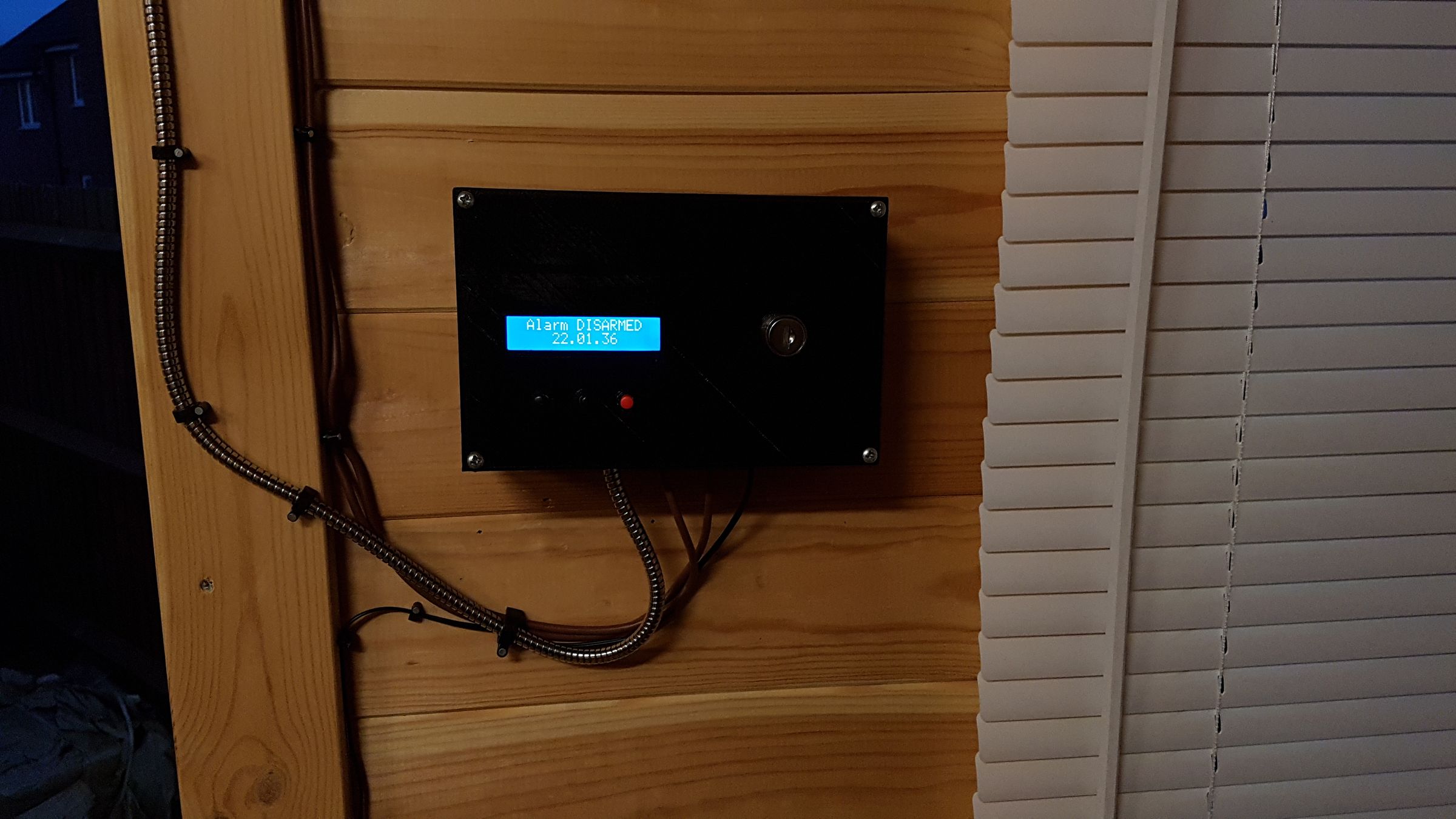 Shed / Log Cabin Intruder Alarm : 3 Steps - Instructables