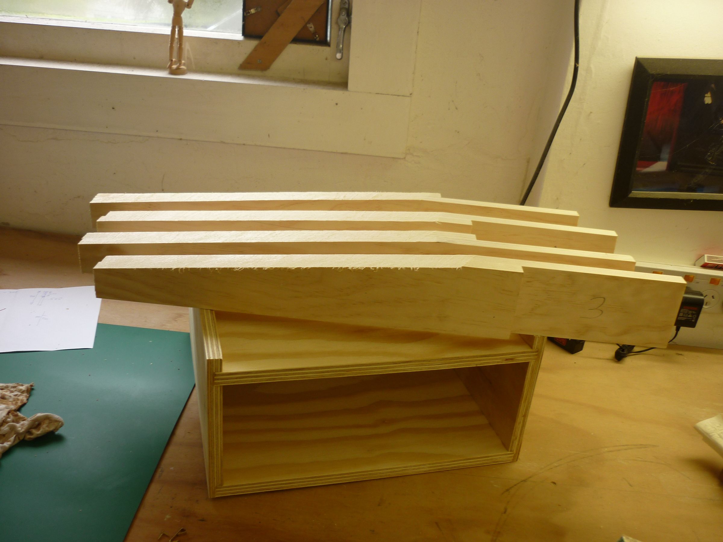 Simple Bedside Table : 8 Steps (with Pictures) - Instructables