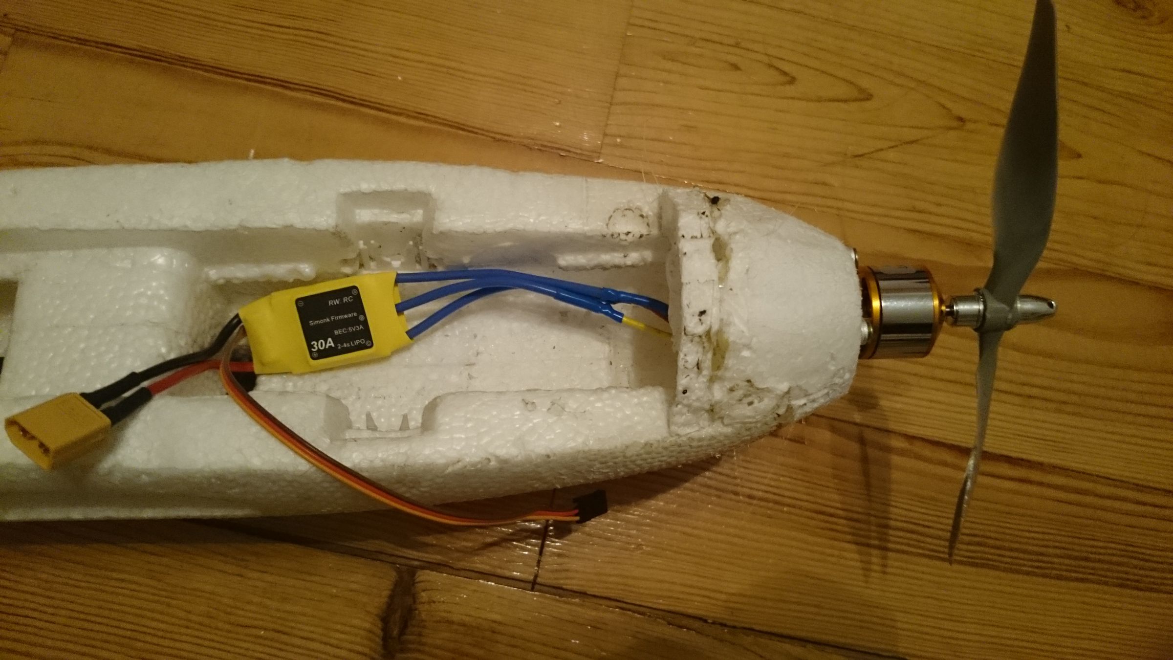 How to Make RC Plane : 10 Steps (with Pictures) - Instructables