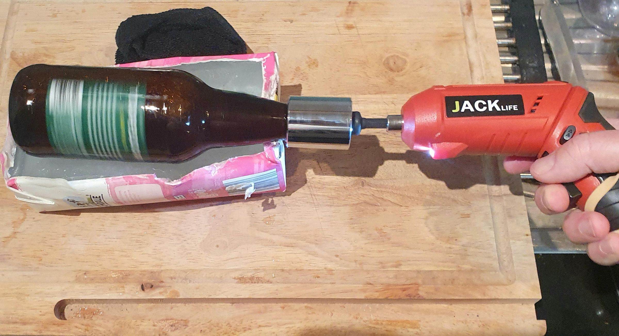 Beer Can Spinner - Cool Beer in 5 Minutes : 8 Steps - Instructables