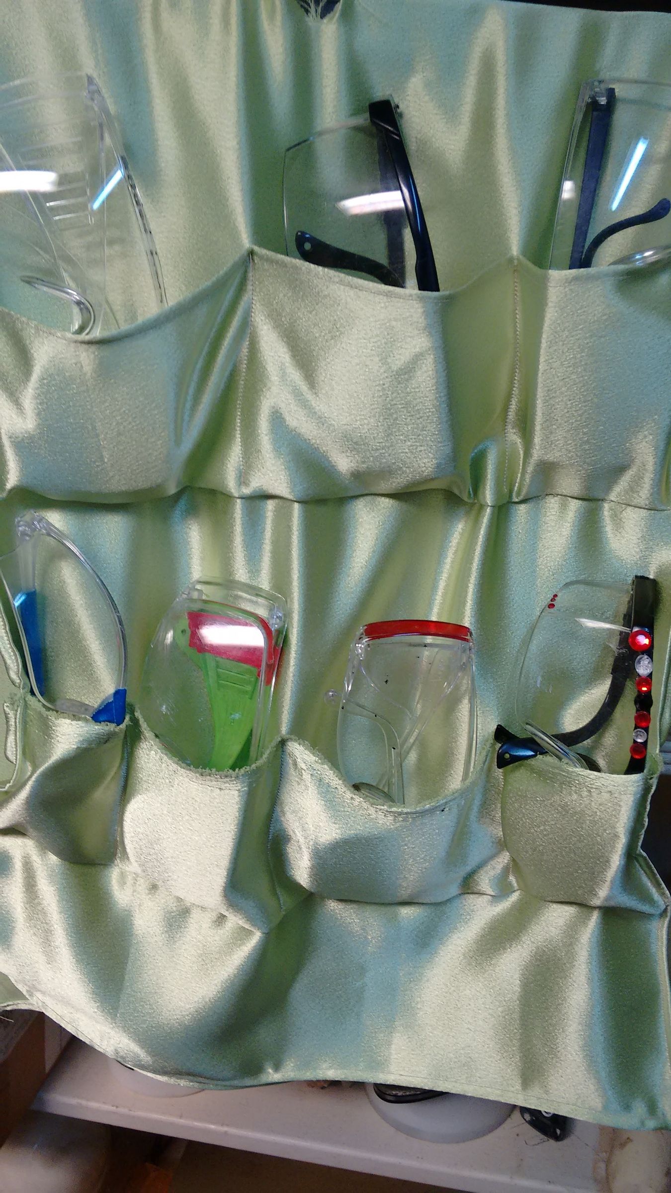 Soft Pockets Safety Glasses Storage : 7 Steps (with Pictures ...