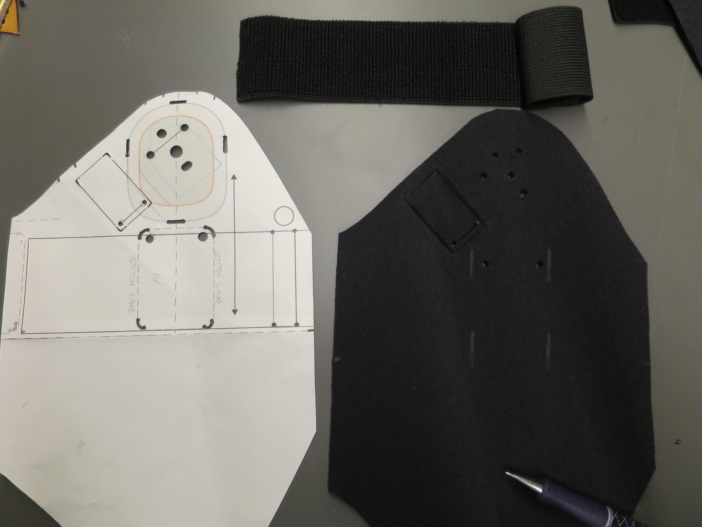 ‘HYBRID’ VR Data Gloves for Meta Quest + Vive Puck : 10 Steps (with ...