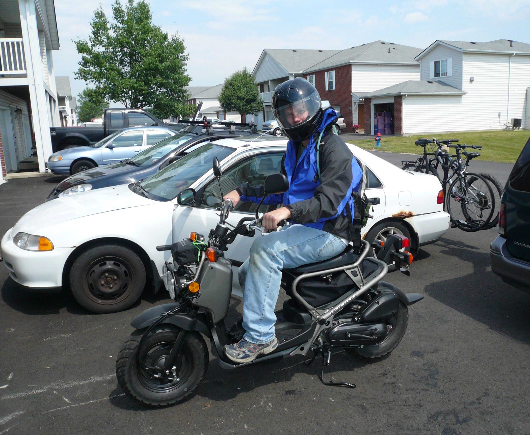 Traveling by Scooter : 4 Steps (with Pictures) - Instructables