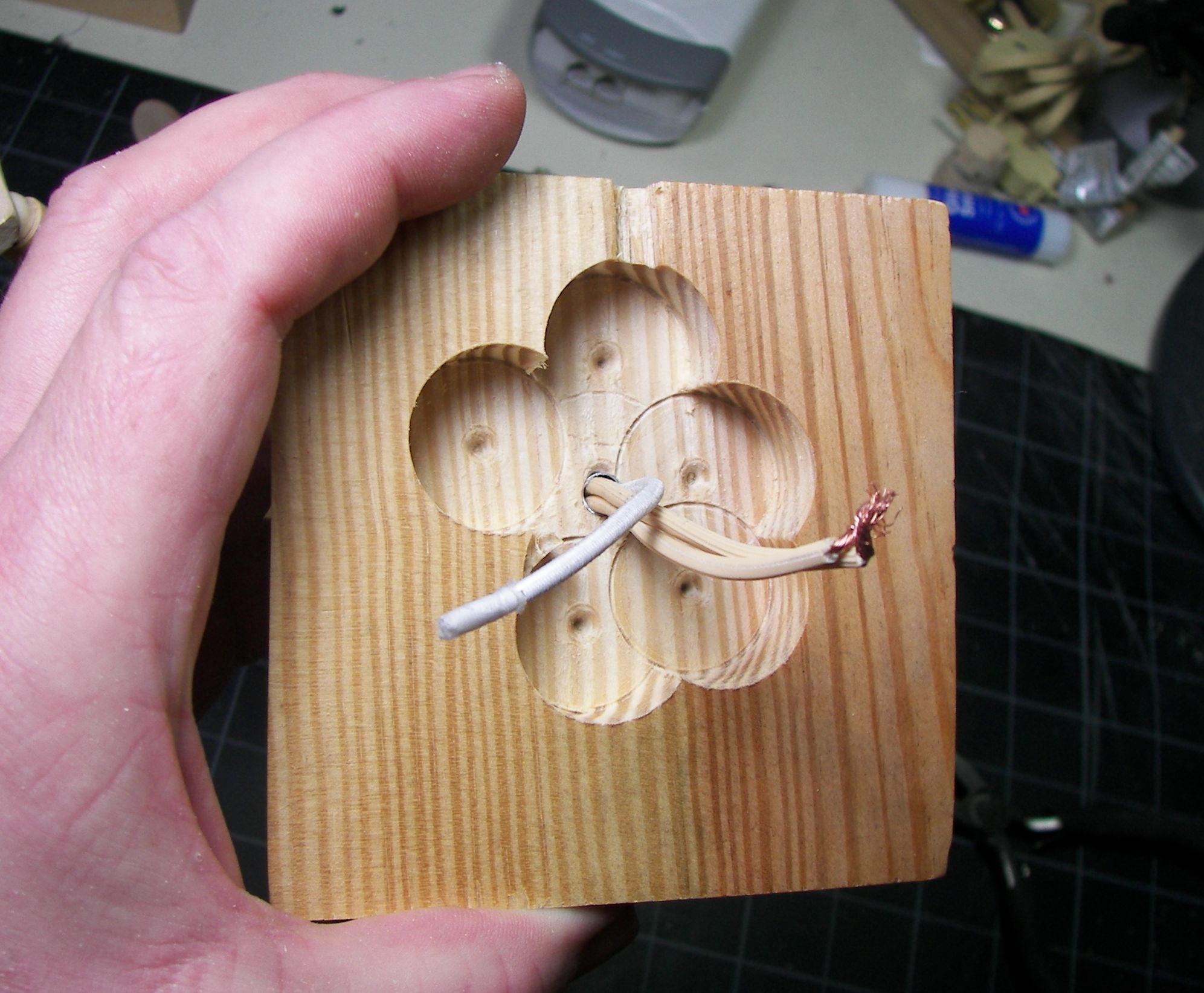 Wood Manikin Figure Lamp With IPad - a DIY Tutorial : 10 Steps (with ...