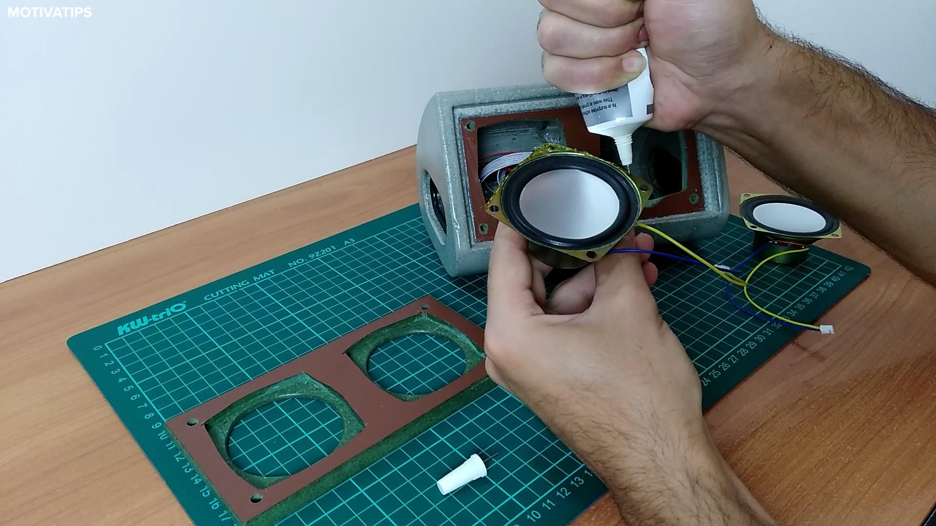 Concrete Bluetooth Stereo Speaker V2 : 5 Steps (with Pictures ...
