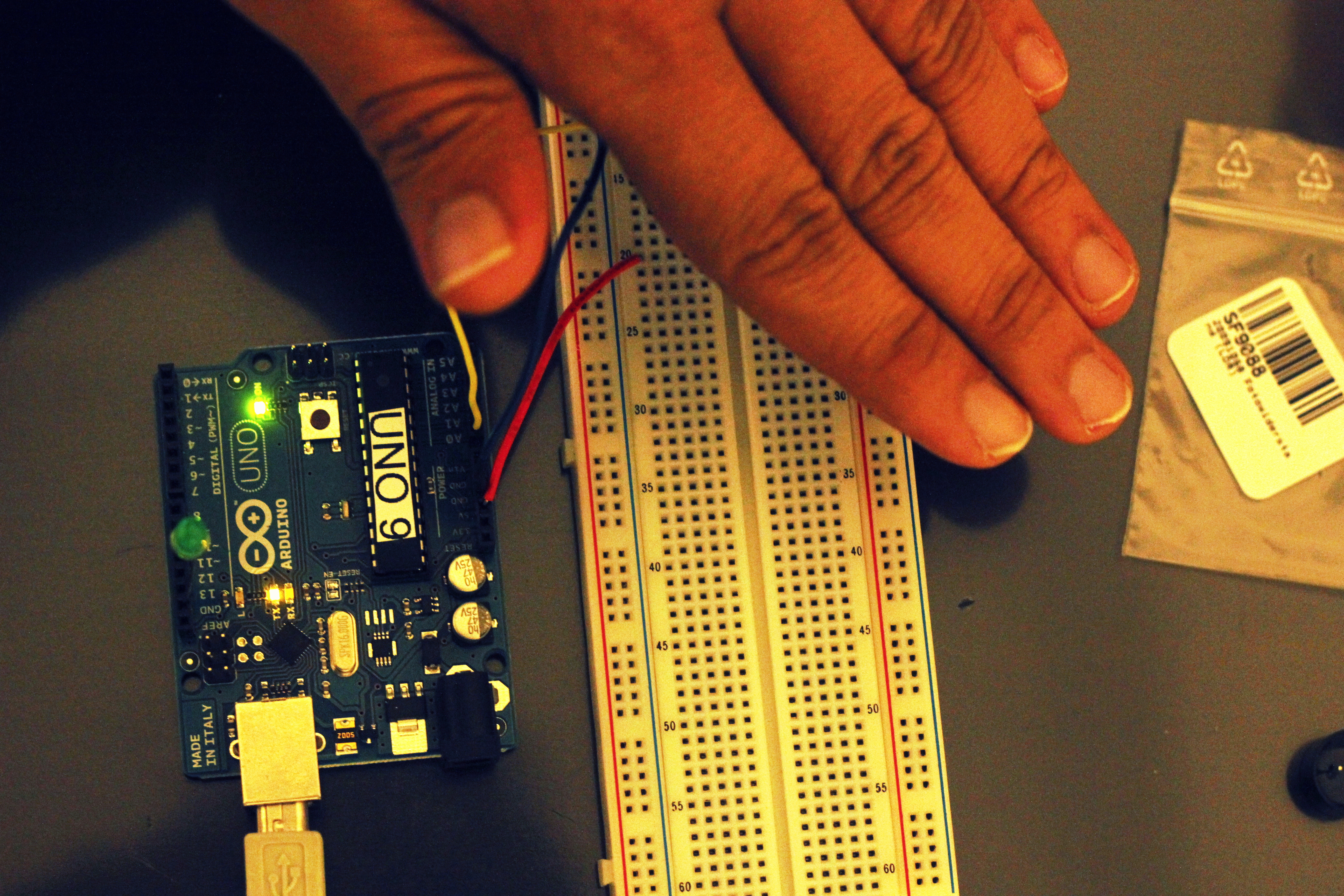 Simple Brightness Indicator and Alert Using LDR, Arduino, Python. : 5 ...