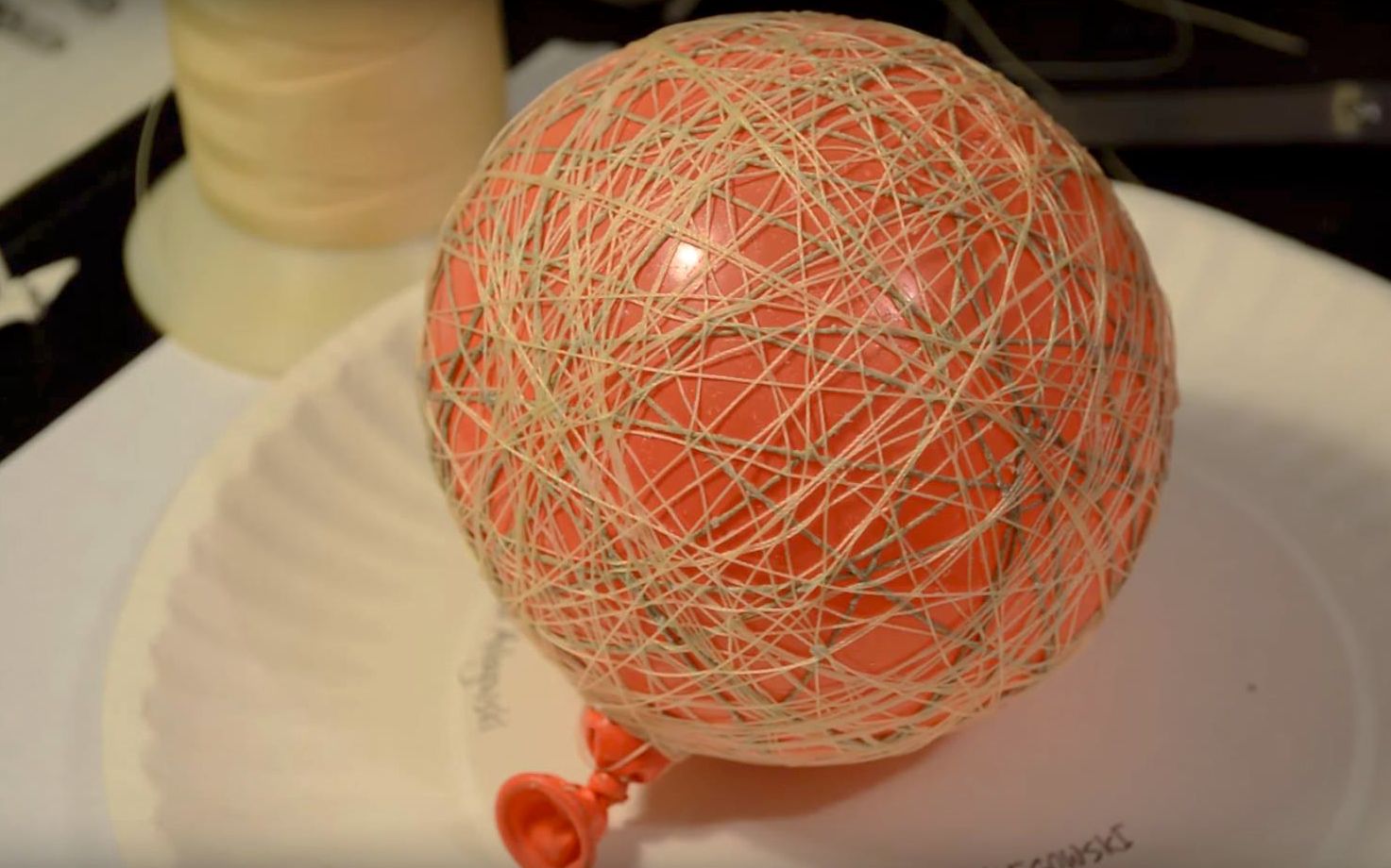 How to Make String Ornaments : 3 Steps (with Pictures) - Instructables