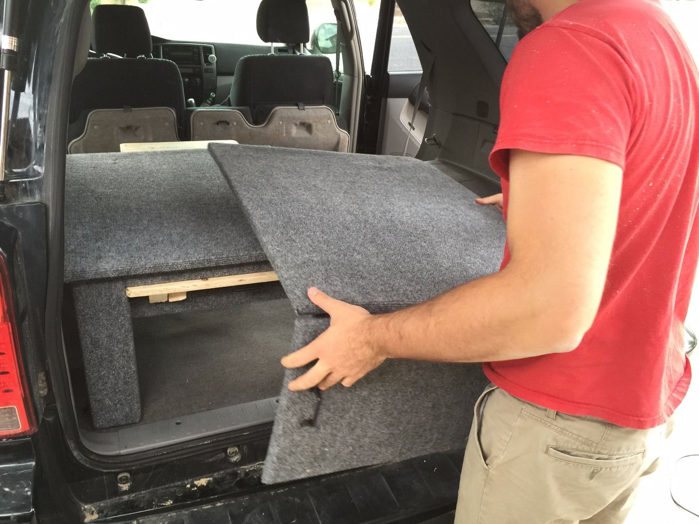 Toyota 4Runner Camper Sleeper Conversion With Table : 4 Steps ...