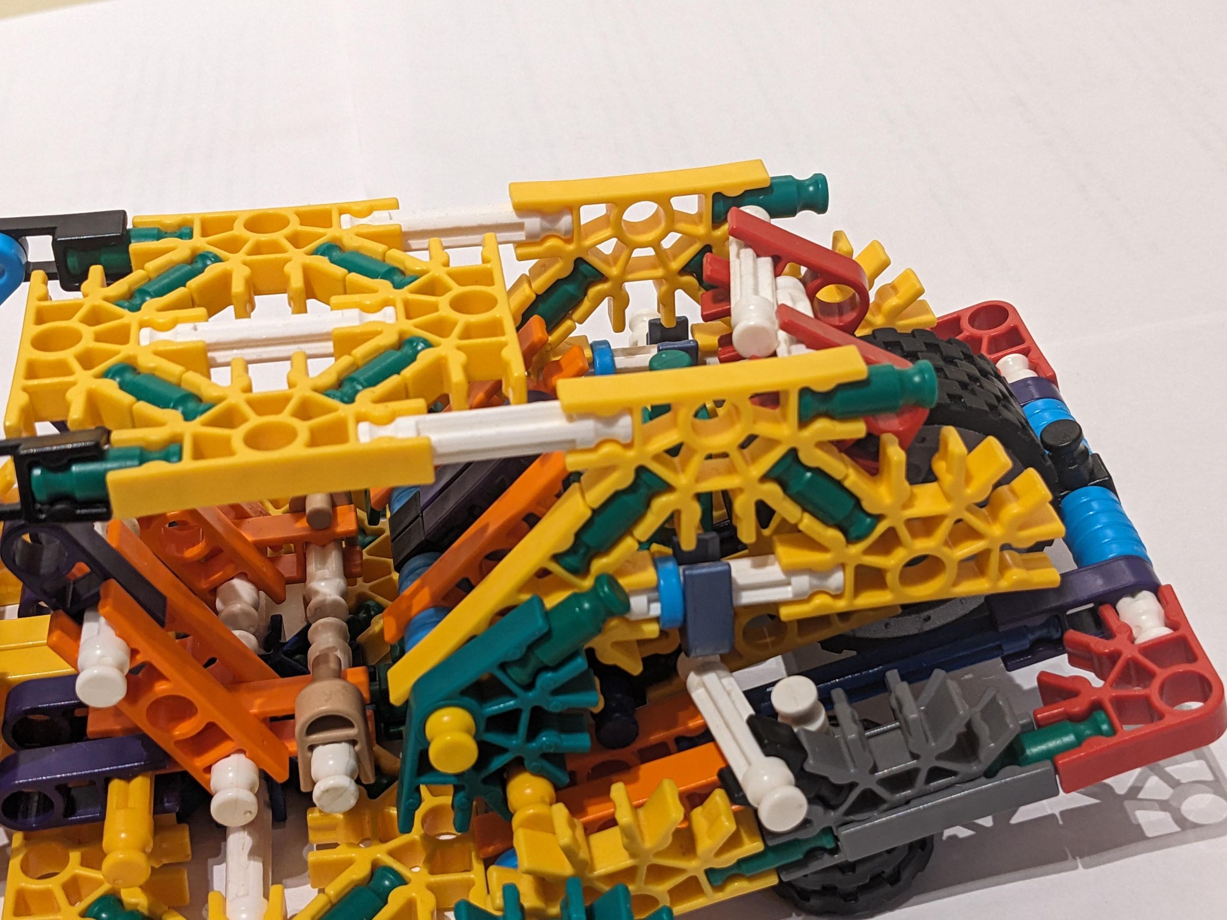 K'Nex Blade Runner 'Spinner' : 6 Steps - Instructables