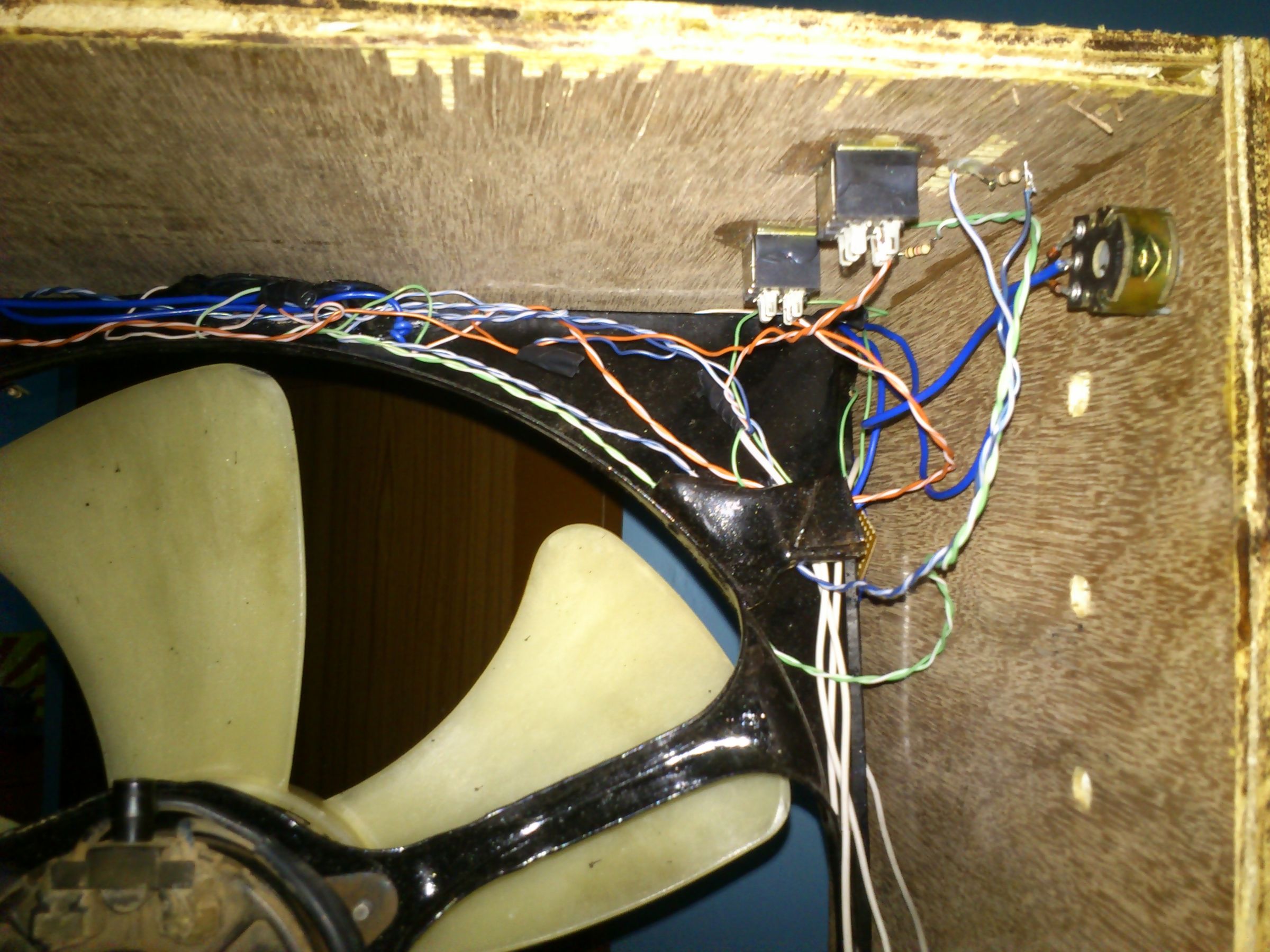 Homemade Air Conditioner (a/c) : 8 Steps - Instructables