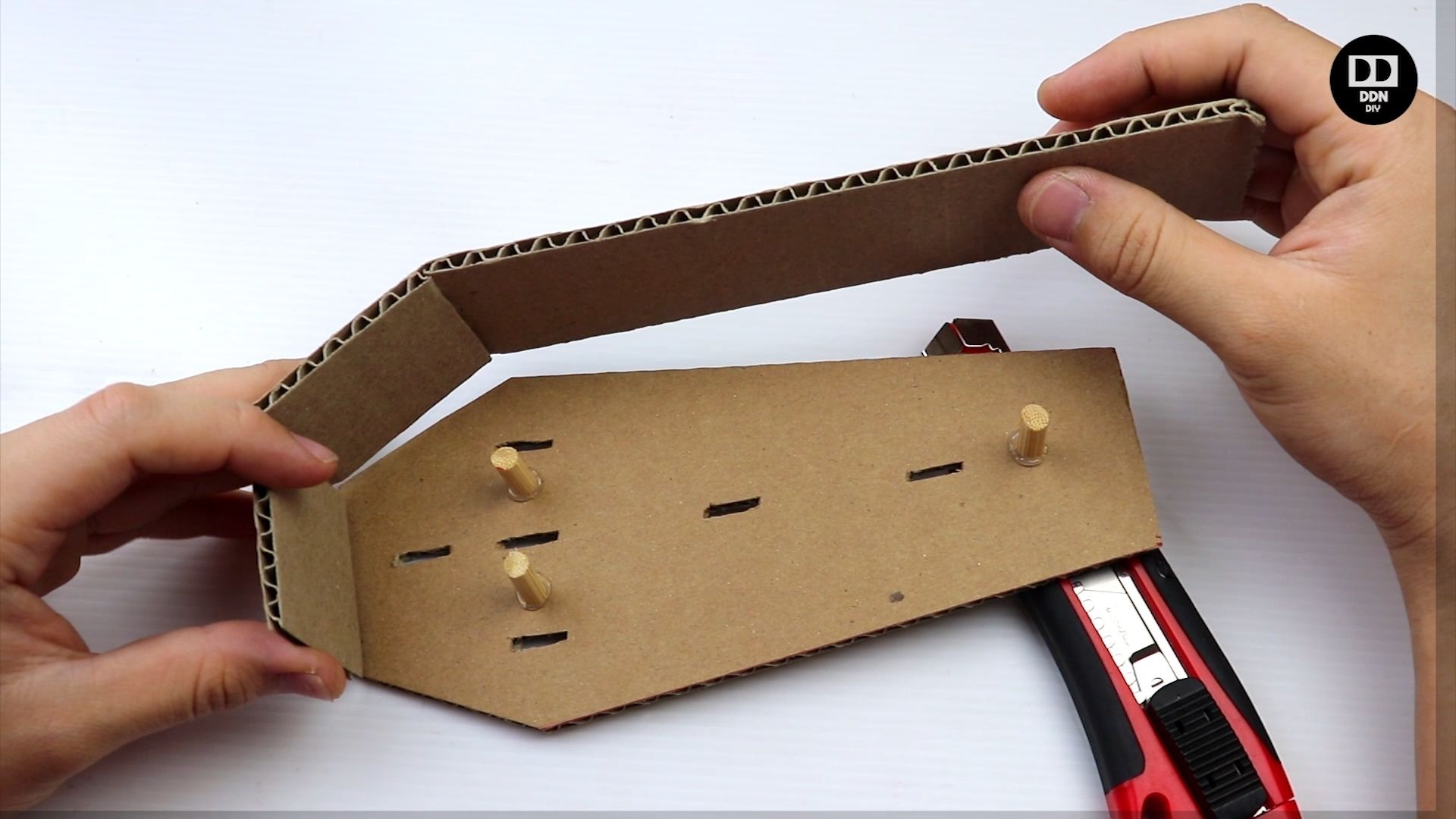 Make MAGIC Box and Girl From Cardboard : 10 Steps (with Pictures ...