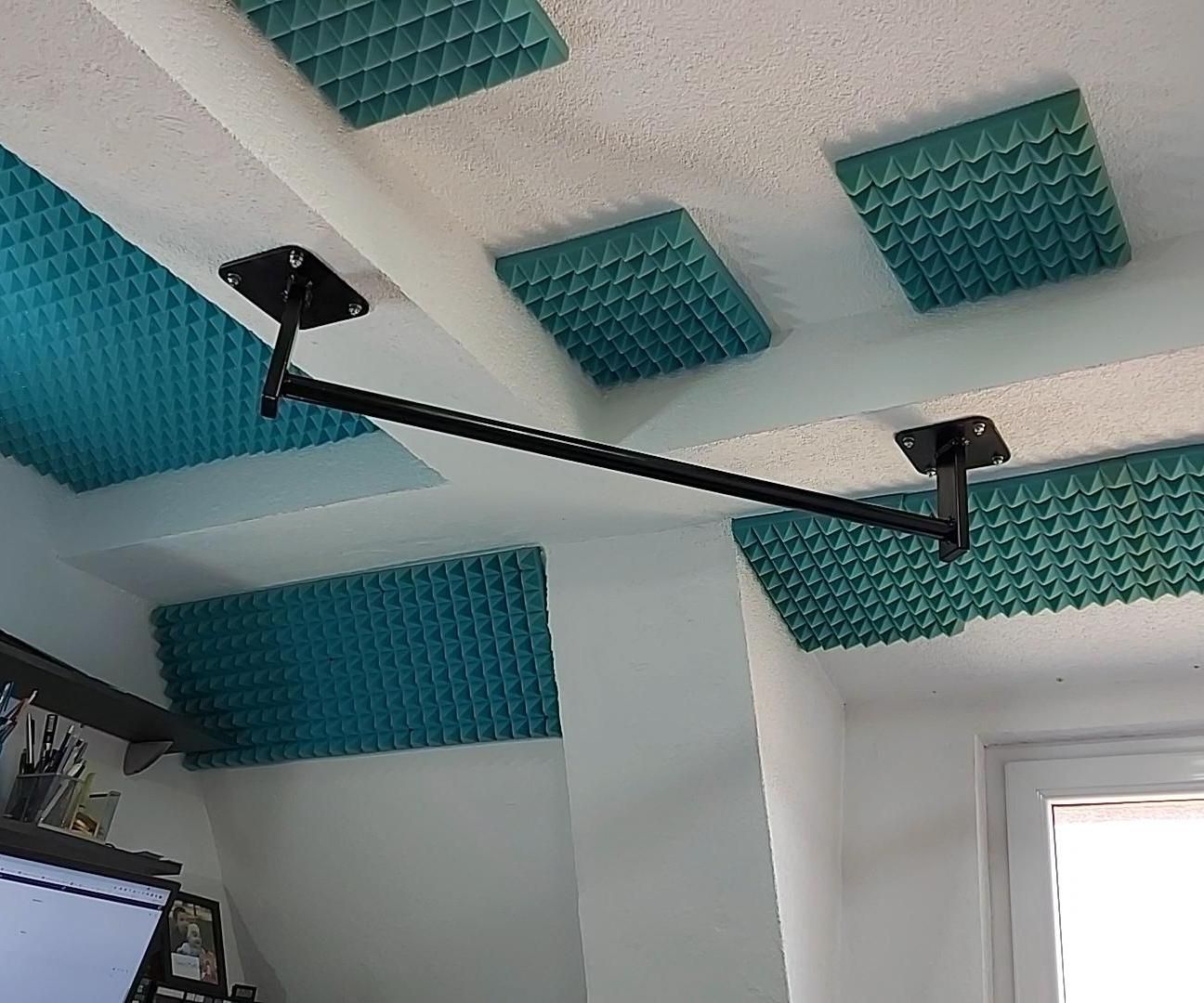 Extremely Sturdy DIY Pull-up Bar