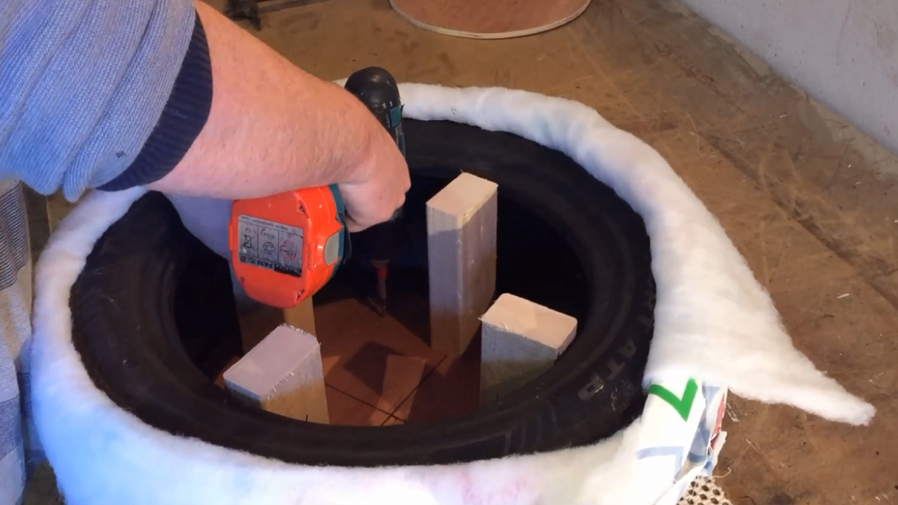 Old Car Tyre Stool : 13 Steps (with Pictures) - Instructables