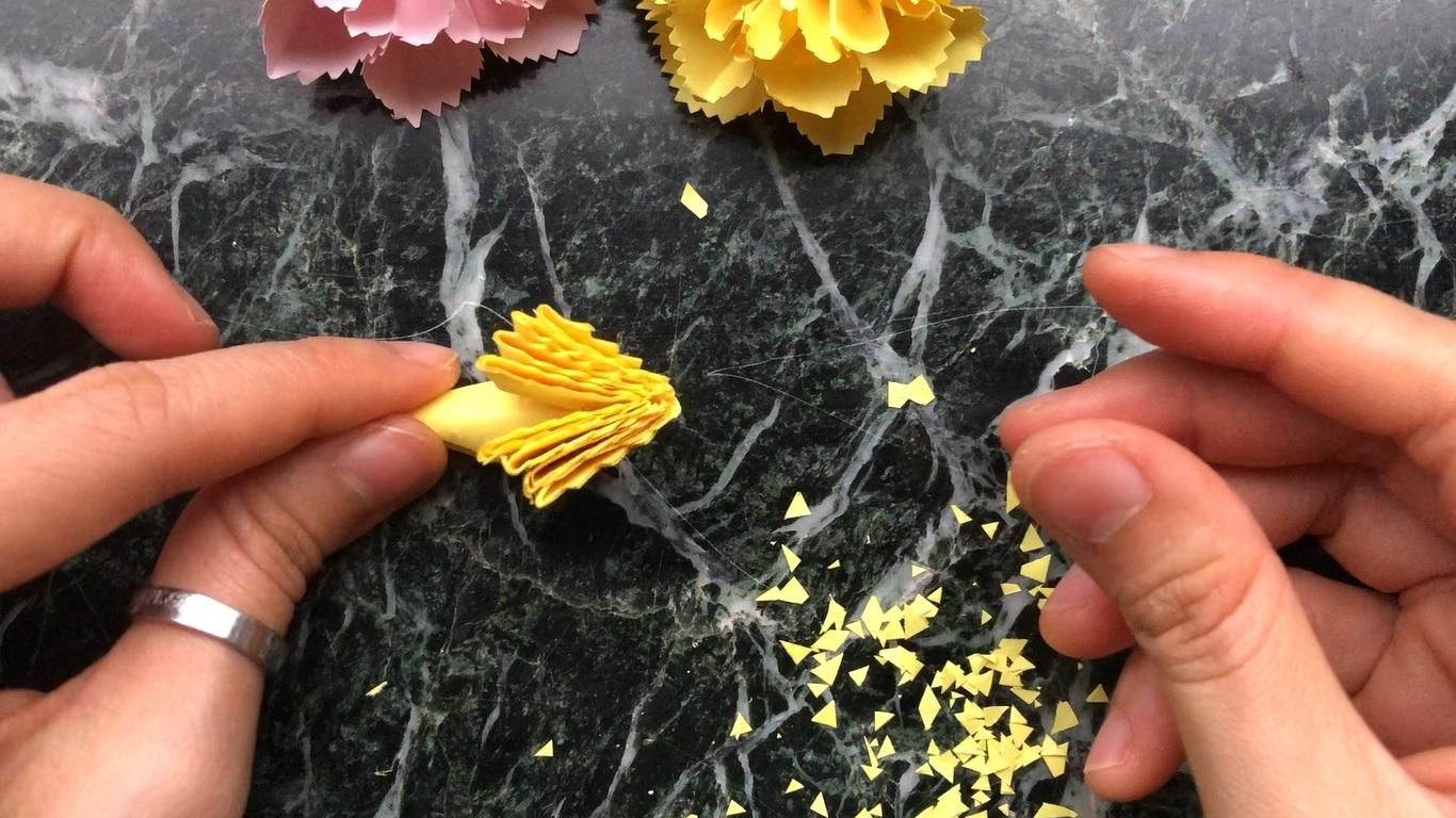 Easy Origami Carnation Flower : 5 Steps (with Pictures) - Instructables