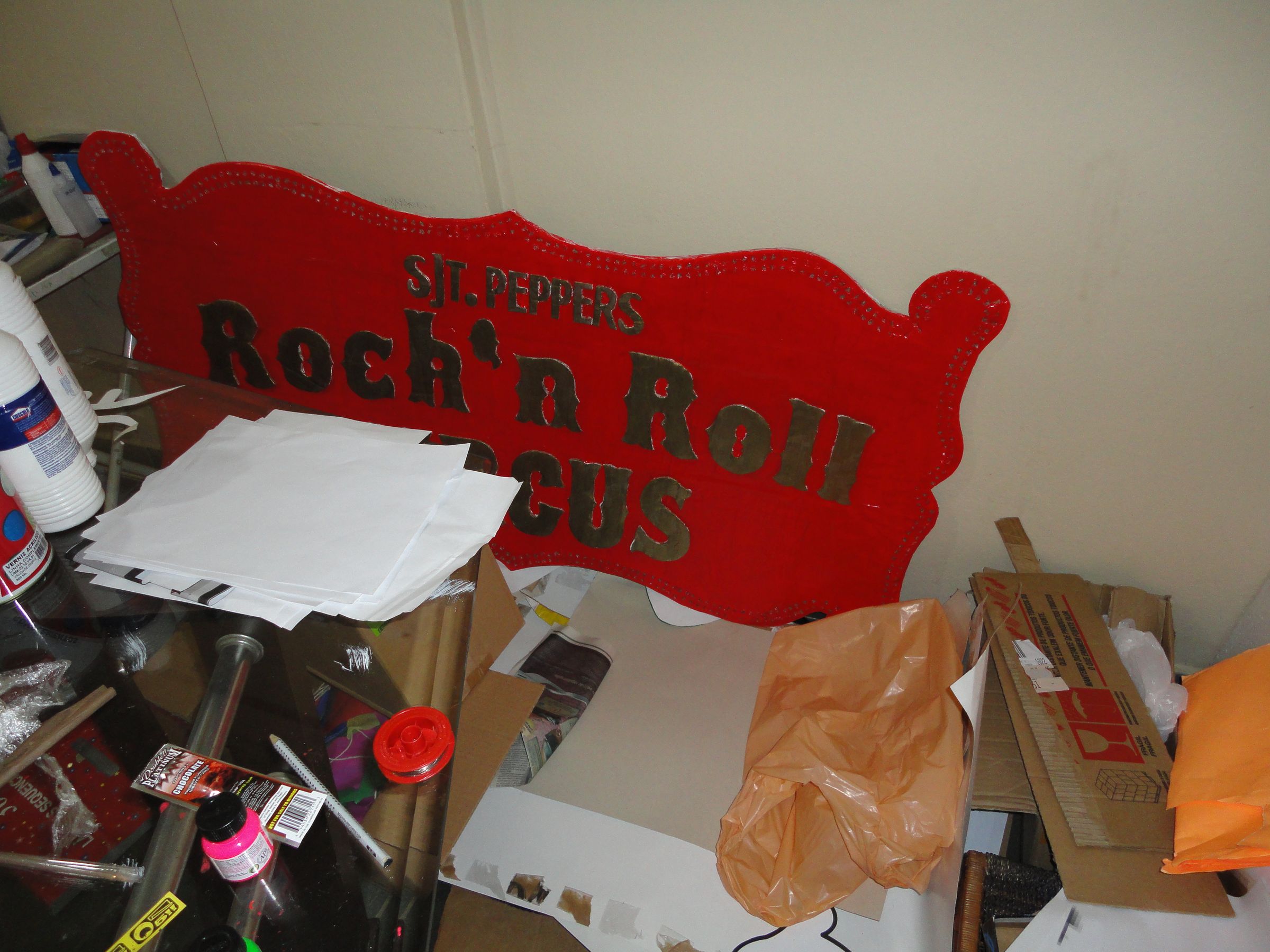 Custom 3D Signs in Cardboard!!! : 4 Steps - Instructables