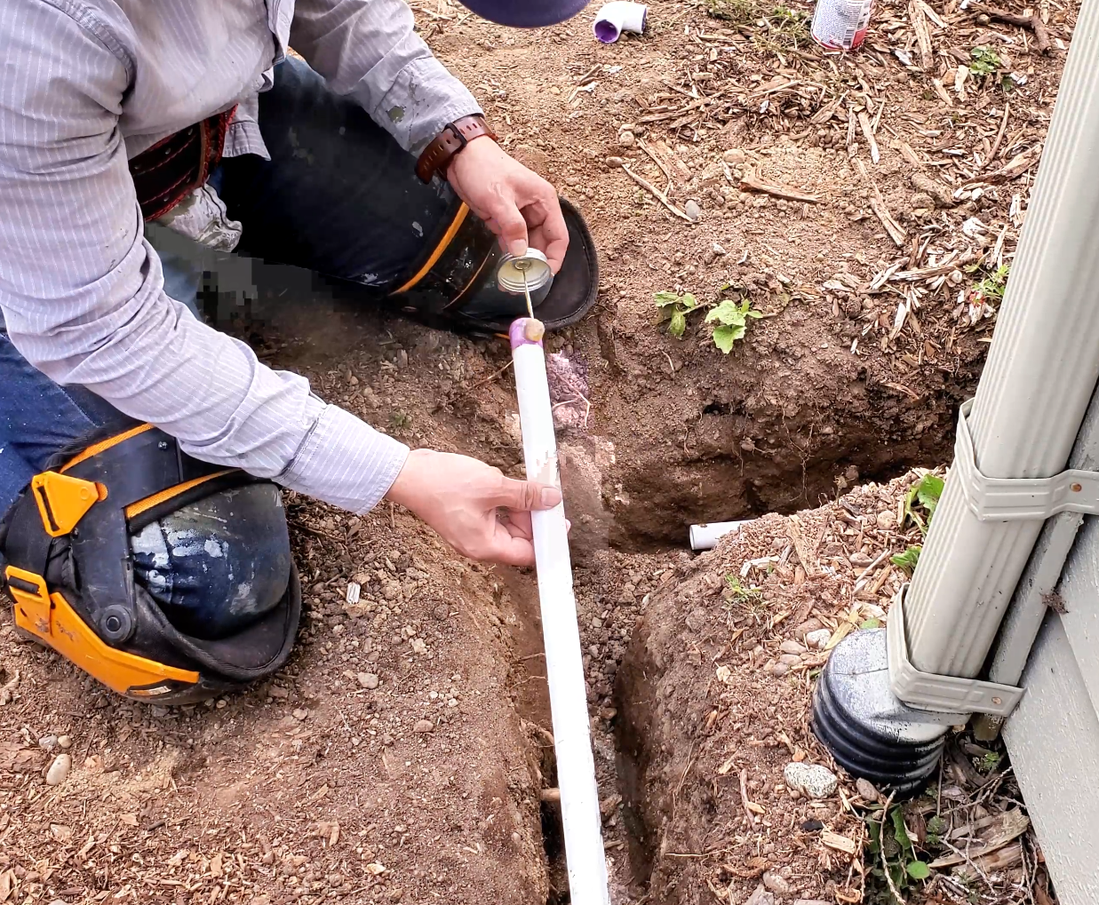 How to Add a Spigot/Water Line & Faucet in Your Backyard : 9 Steps ...