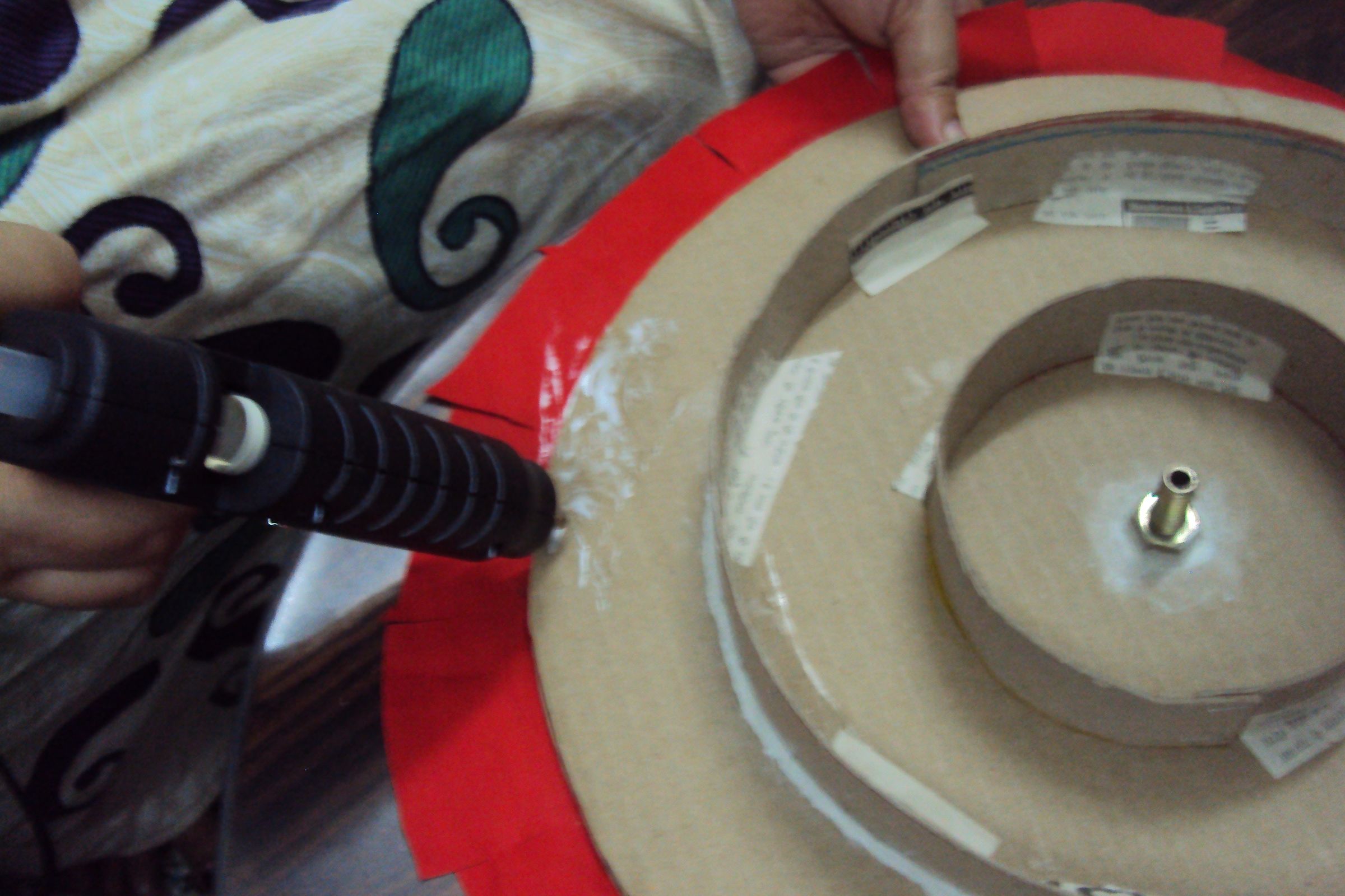 CARDBOARD ROTATING CENTERPIECE : 13 Steps (with Pictures) - Instructables