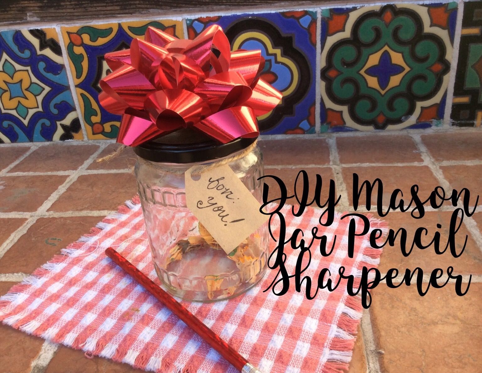 DIY Rustic Mason Jar Pencil Sharpener: the Perfect Gift for Any Artist ...