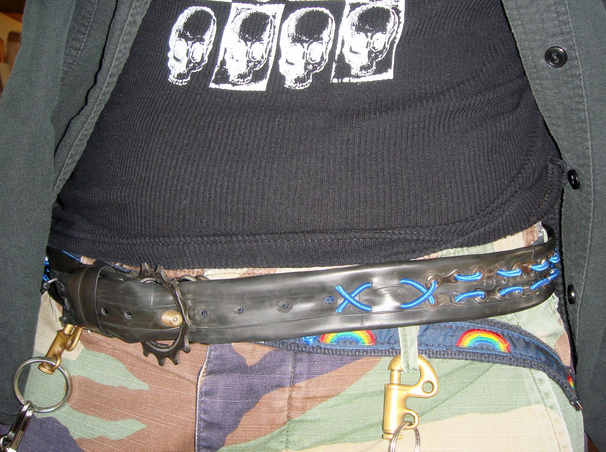 Sprocket & Innertube Belt : 7 Steps (with Pictures) - Instructables