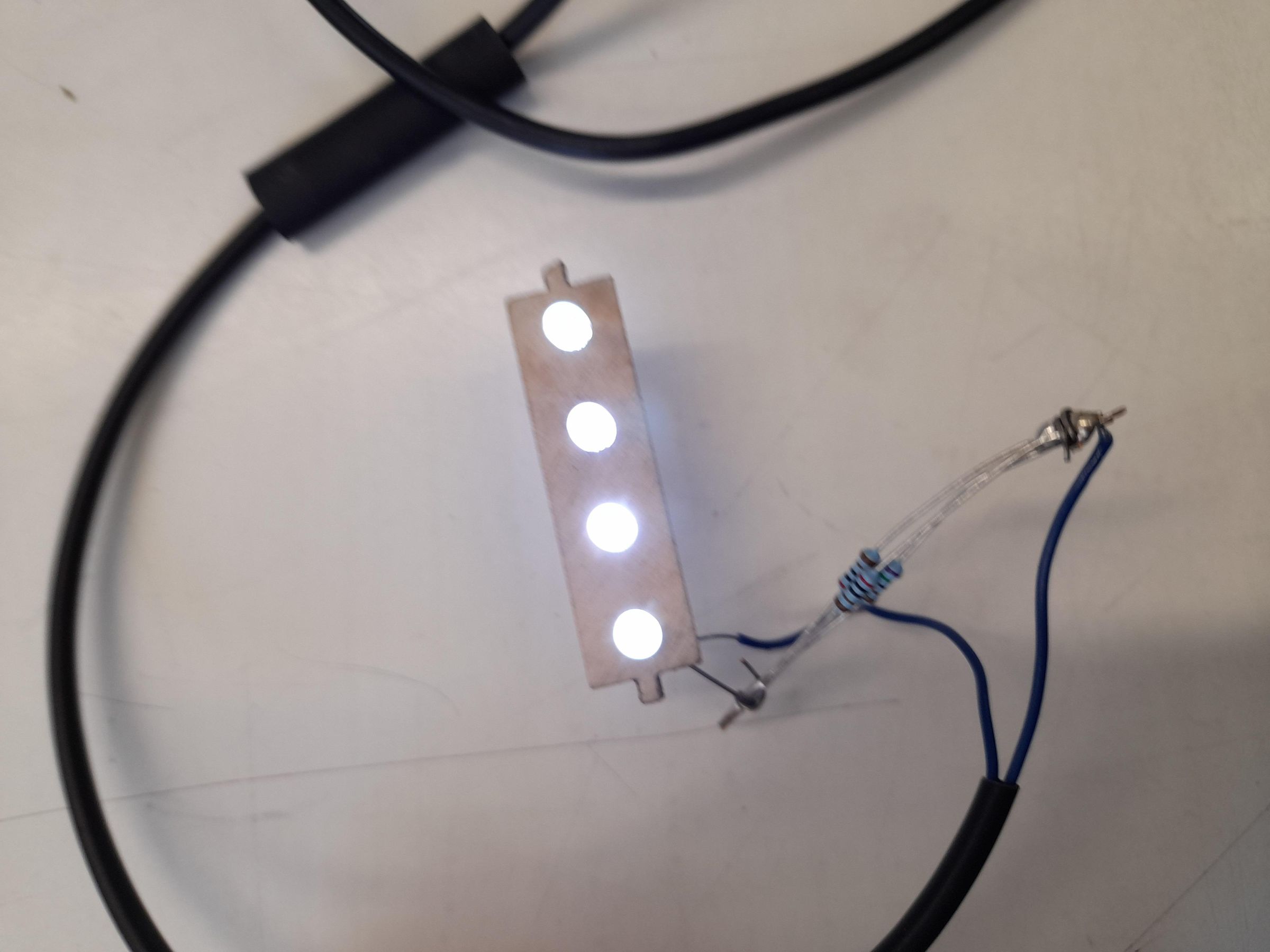Modern Space-Saving Desk Lamp (laser Cut) : 9 Steps (with Pictures ...