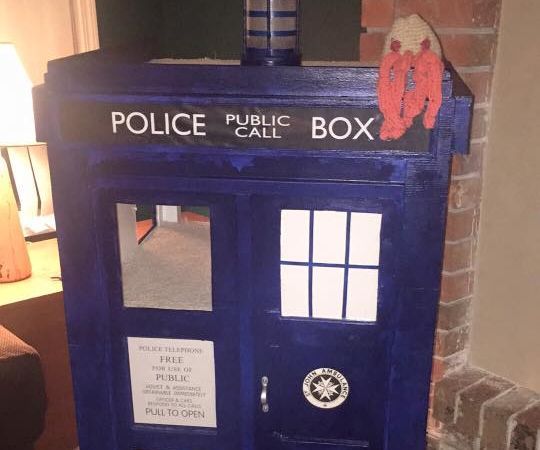Cat Tardis : 8 Steps (with Pictures) - Instructables