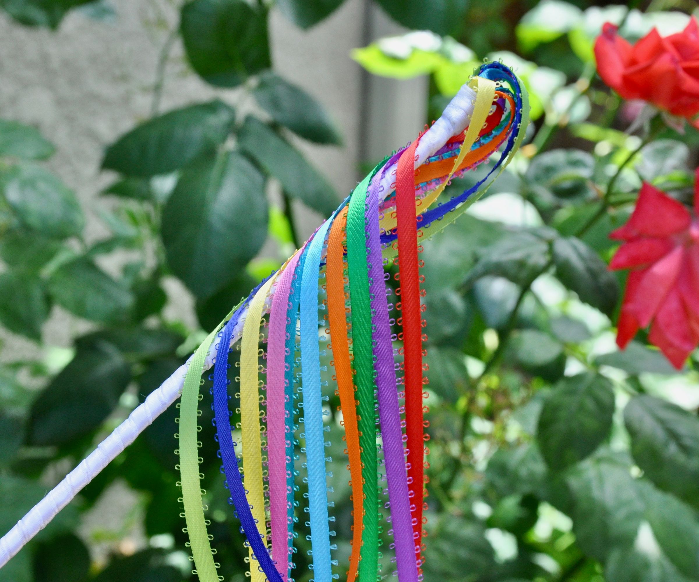 Easy Ribbon Wand : 6 Steps (with Pictures) - Instructables