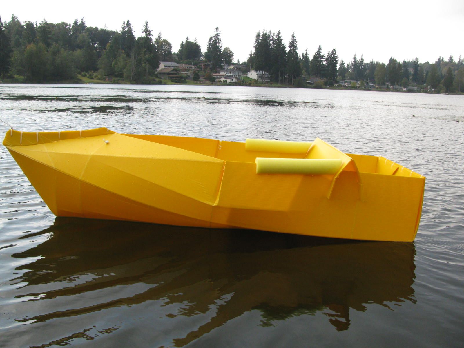 How to Make a Coroplast Boat (with Pictures) - Instructables