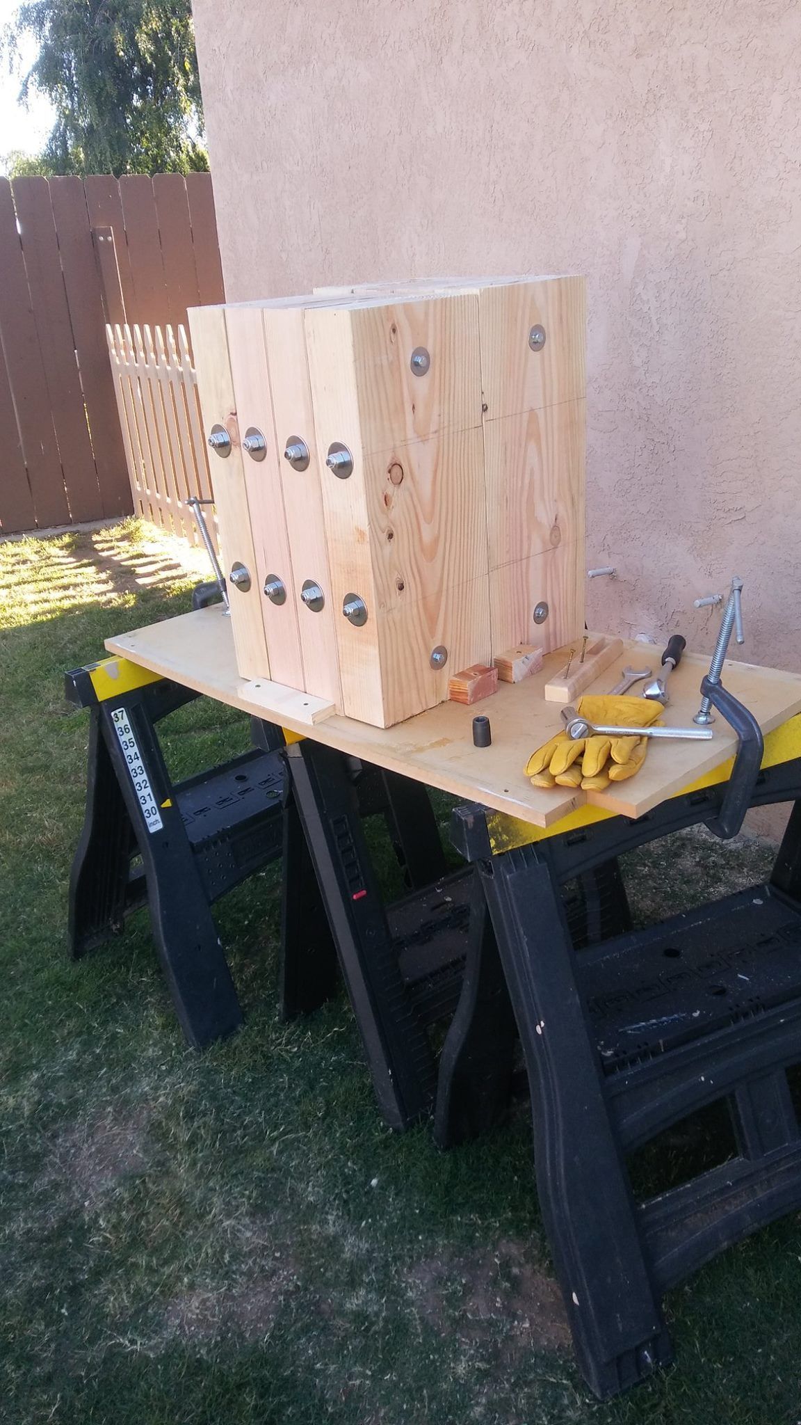 Making an Anvil Stand That Rolls Like a Dolly : 17 Steps (with Pictures ...