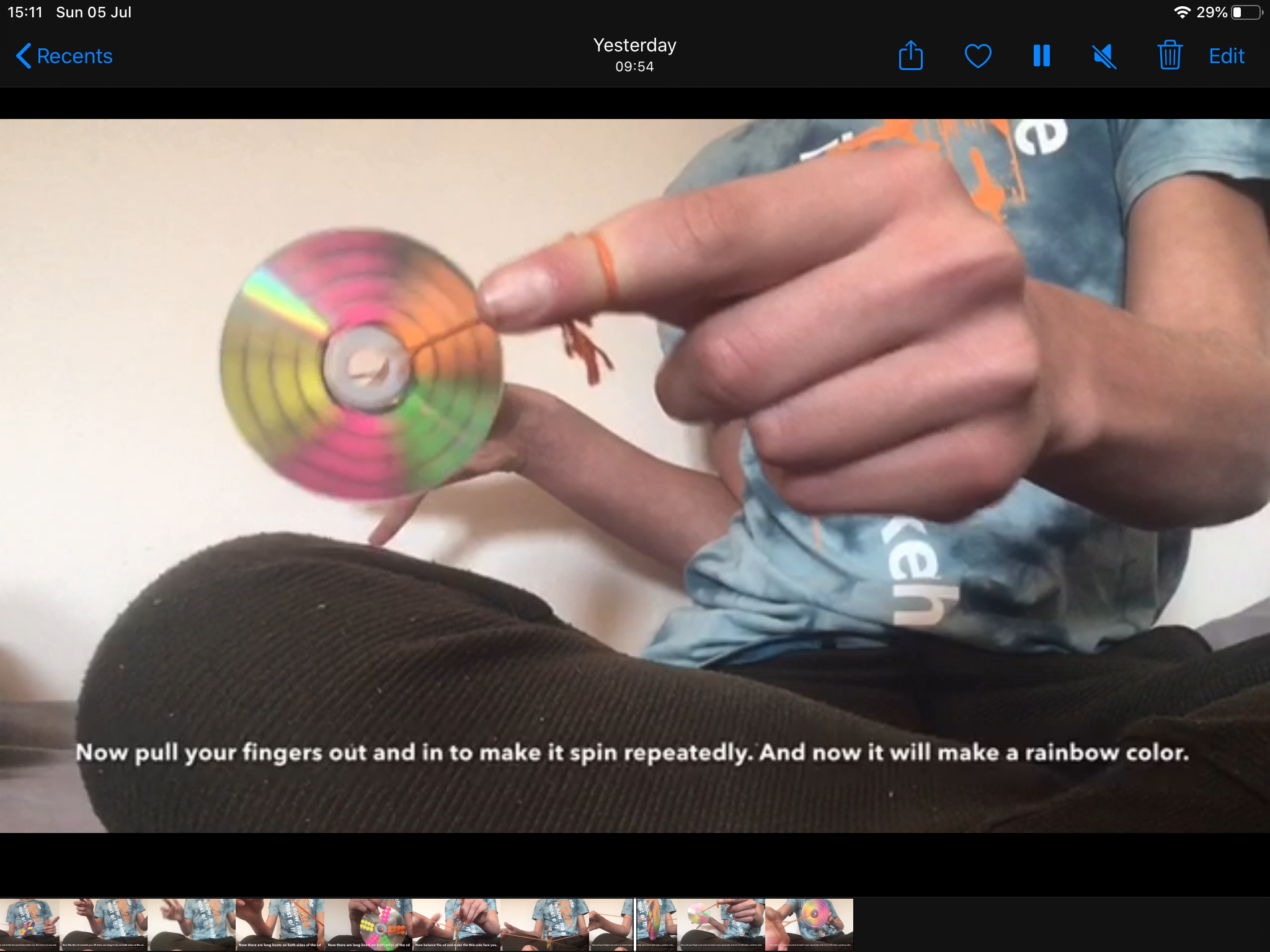 The Cd Spinner : 5 Steps - Instructables