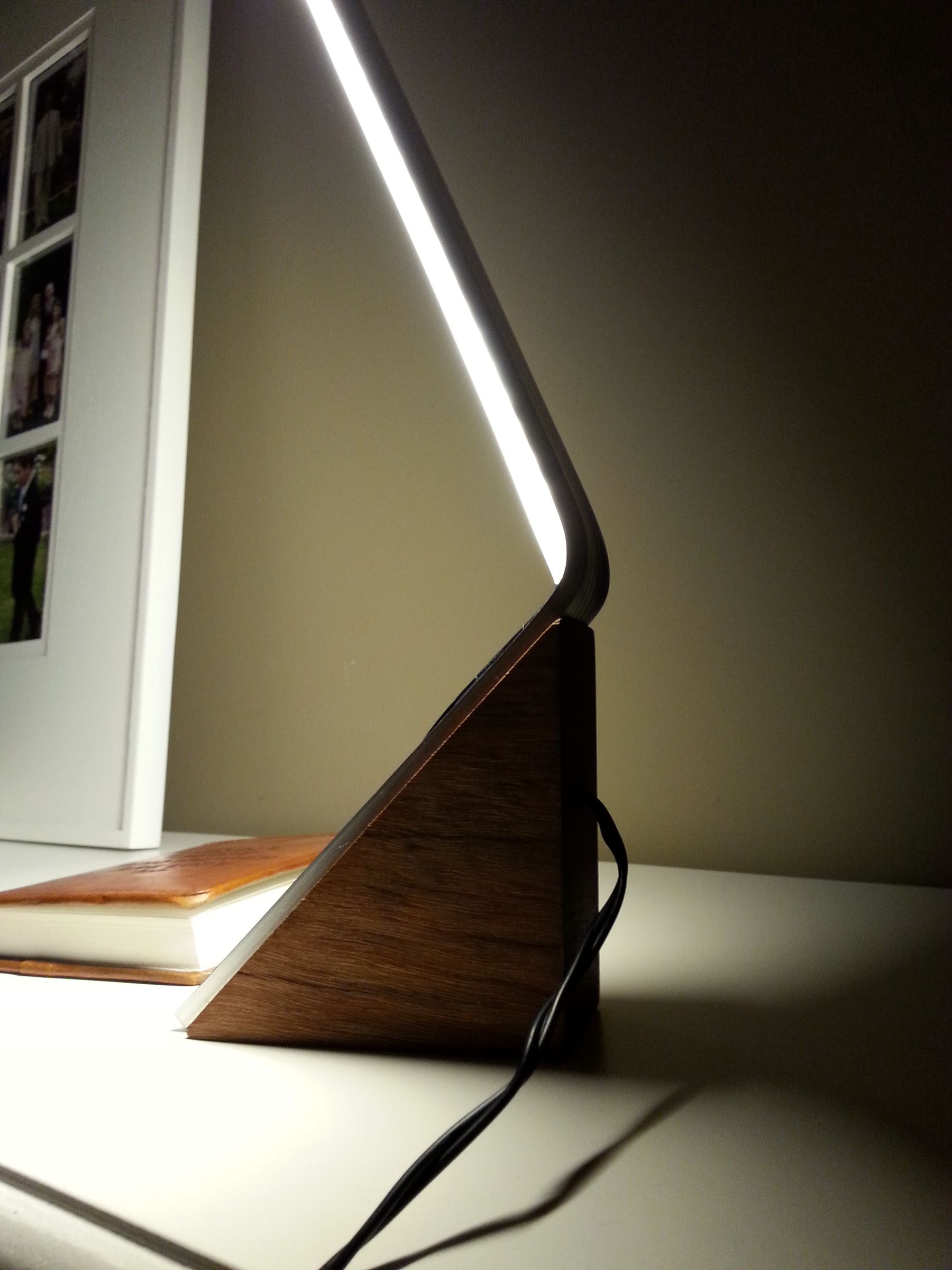 Desk Lamp : 5 Steps (with Pictures) - Instructables