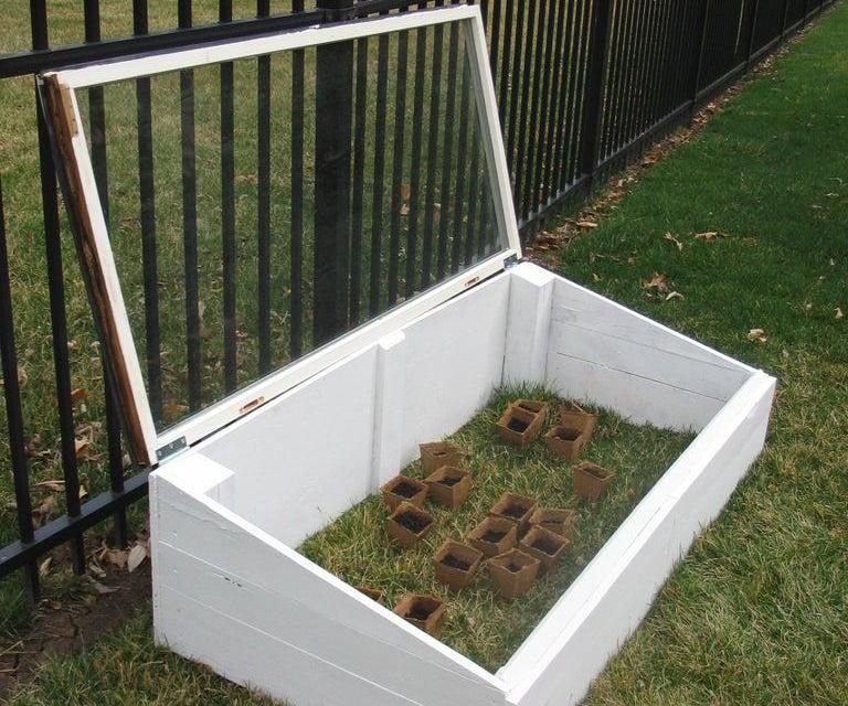 How to Build a Mini Greenhouse : 4 Steps - Instructables