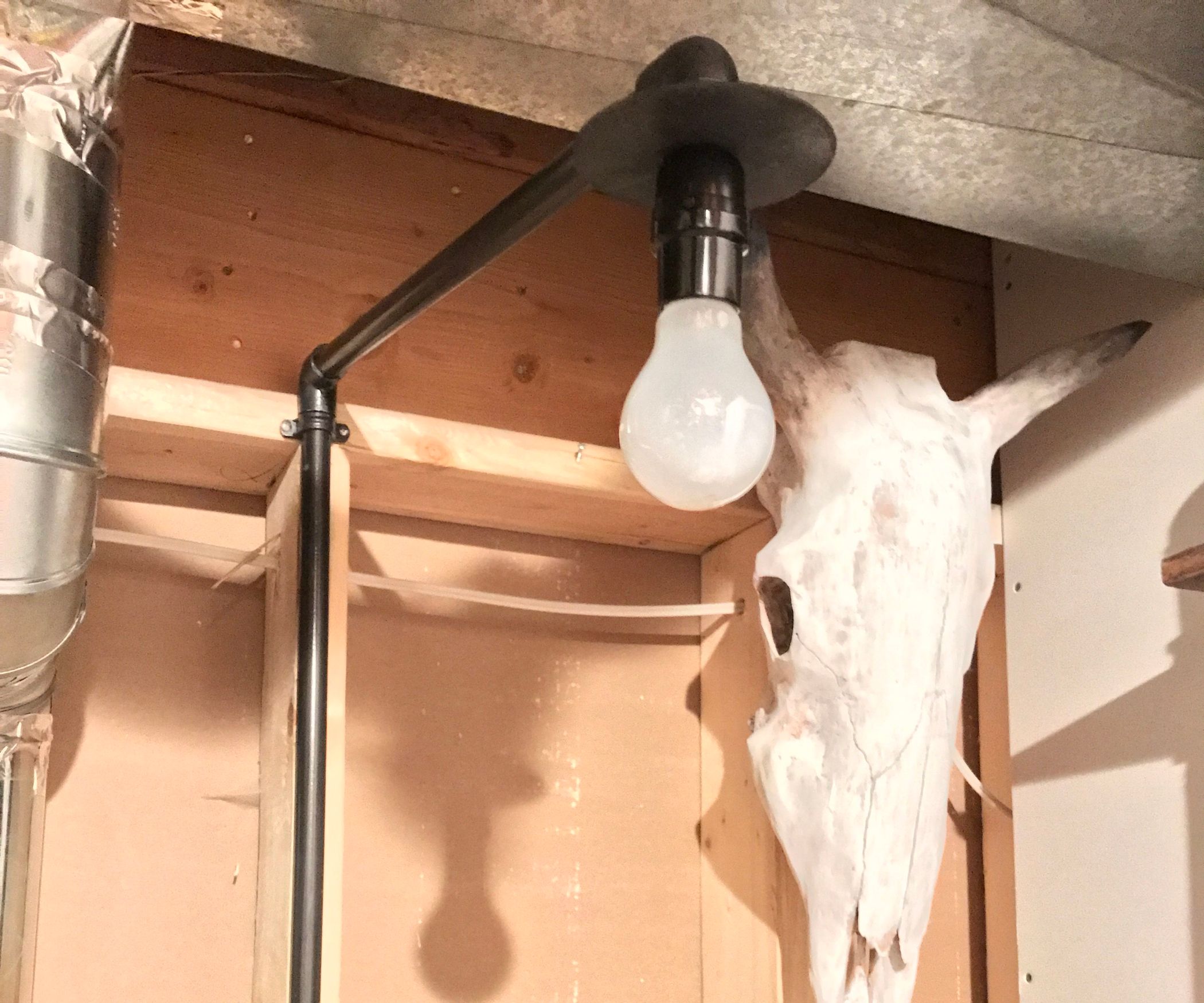 Wall Mounted PVC Pipe Lamp : 8 Steps (with Pictures) - Instructables